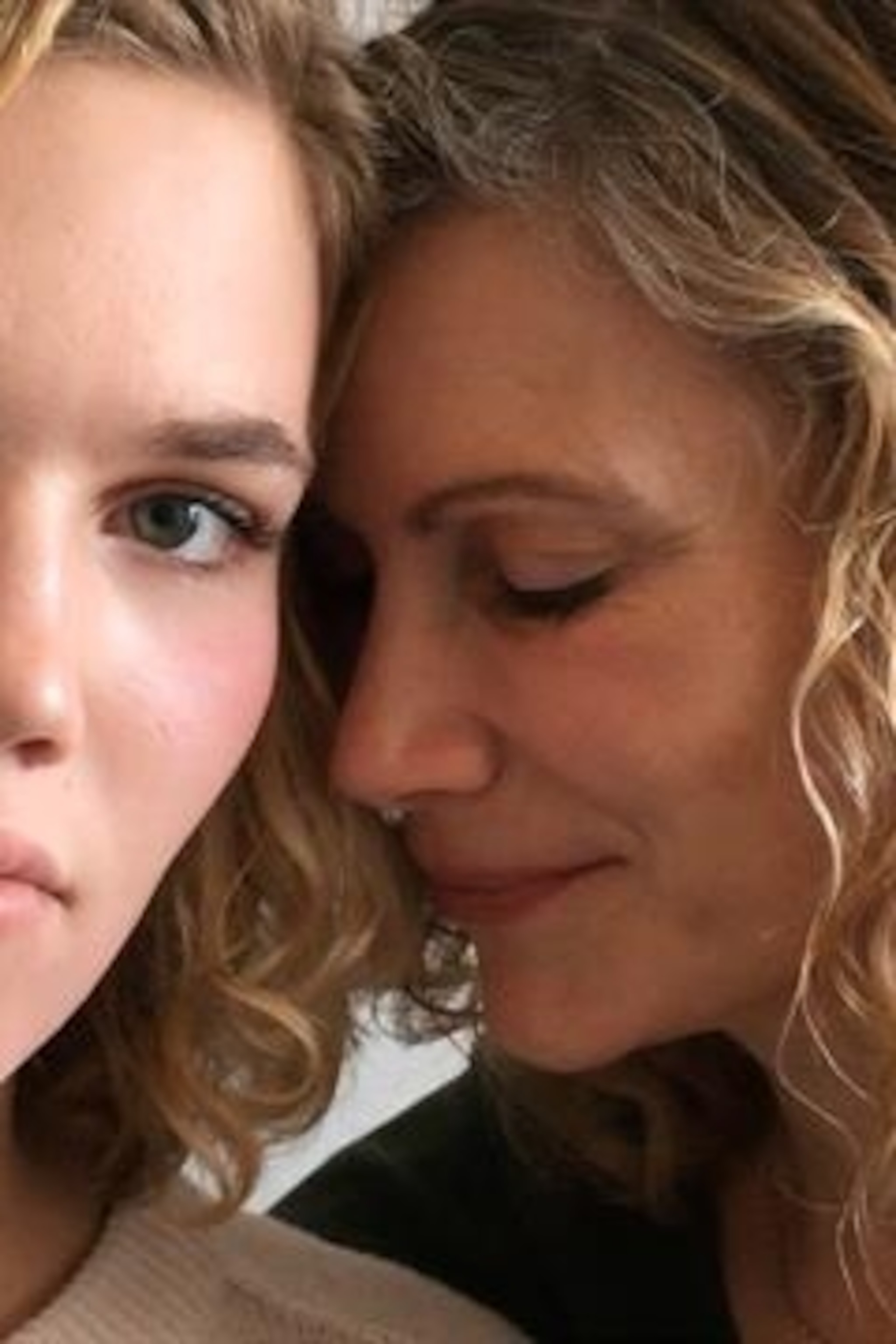 Anna Schroll's Instagram, Twitter & Facebook on IDCrawl