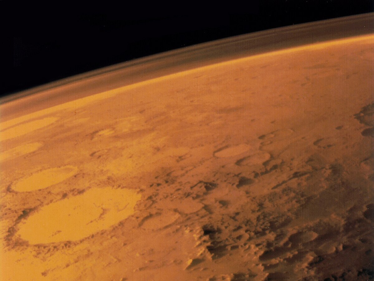 Astronomers Find a Long-Lost Ocean on Mars