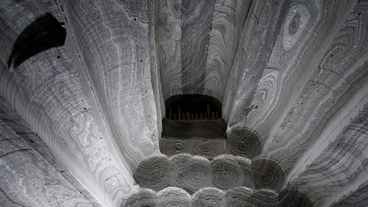 Get Lost in the Dark Beauty of a Russian Salt Mine | National Geographic