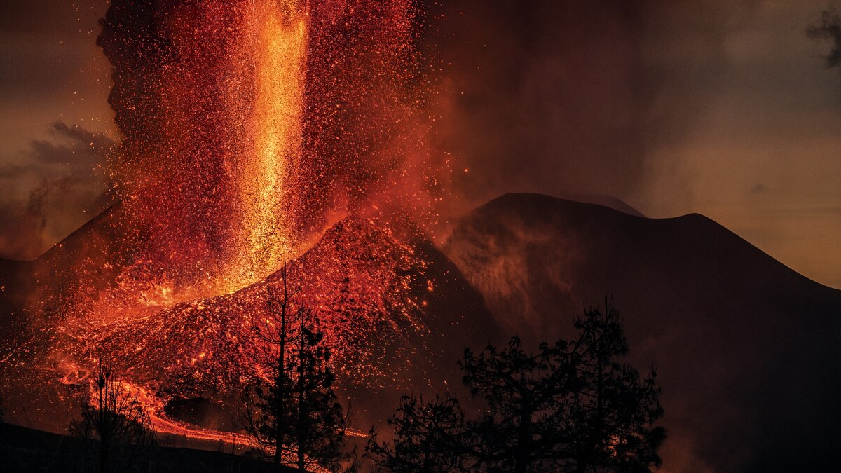 Lava built this island—then entombed towns in stone | National Geographic