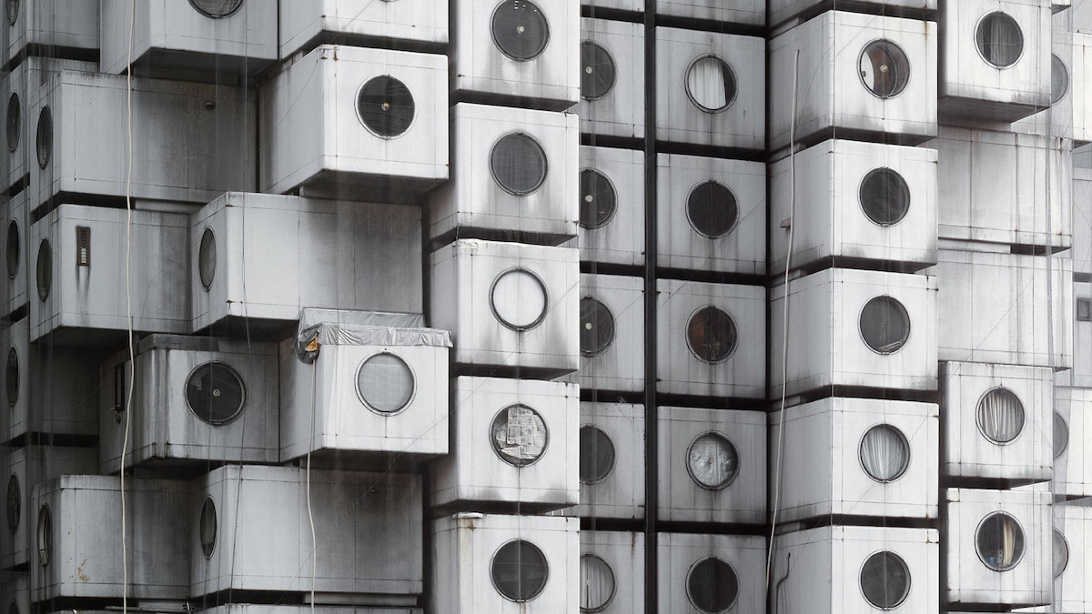 Nakagin Capsule Tower in Japan: Life Inside Tiny Futuristic Cubes ...