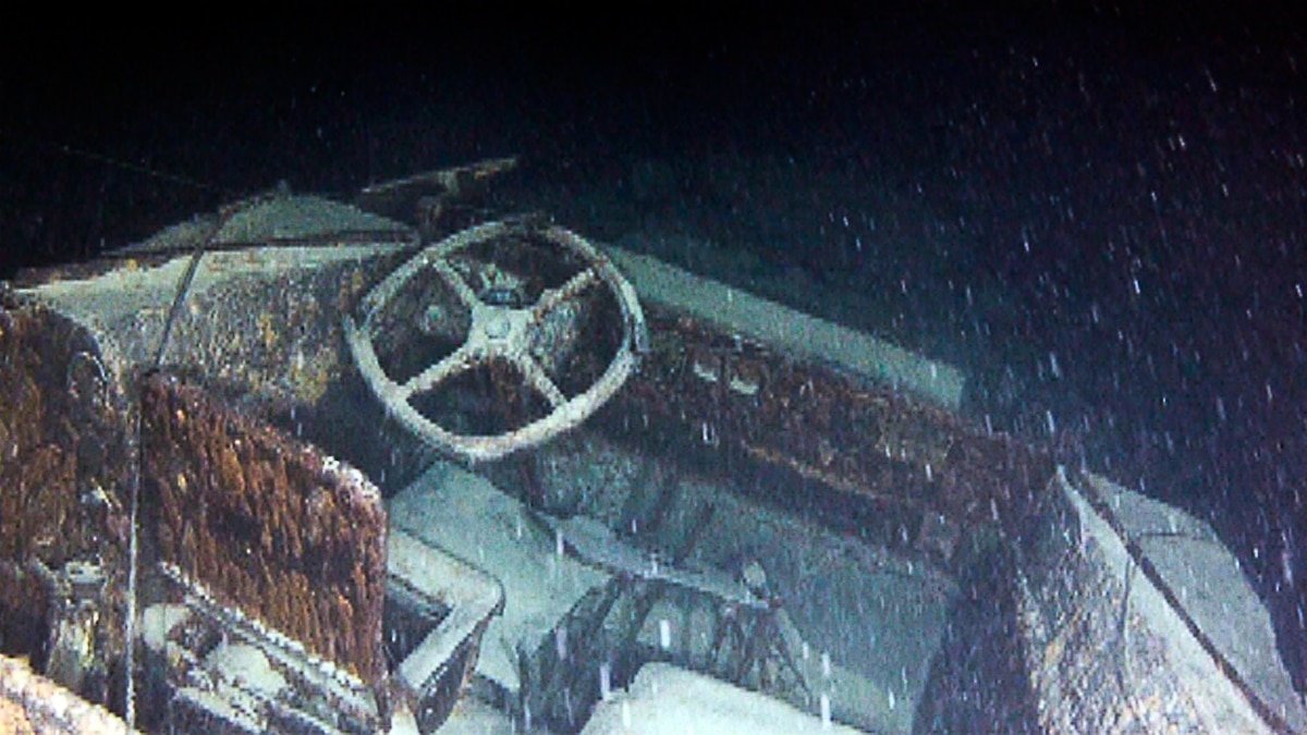 WWII-era Amphibious Truck Found in Italian Lake | National Geographic