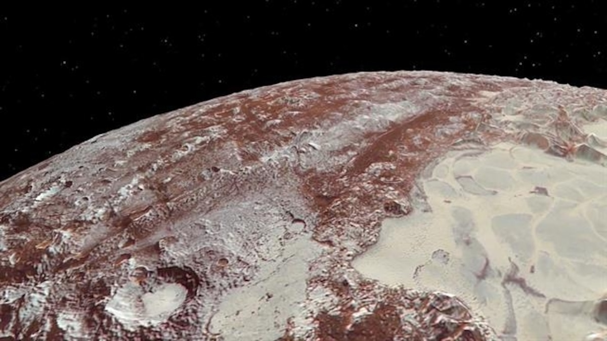 Flyover Video Reveals Pluto’s Bizarre Terrain | National Geographic