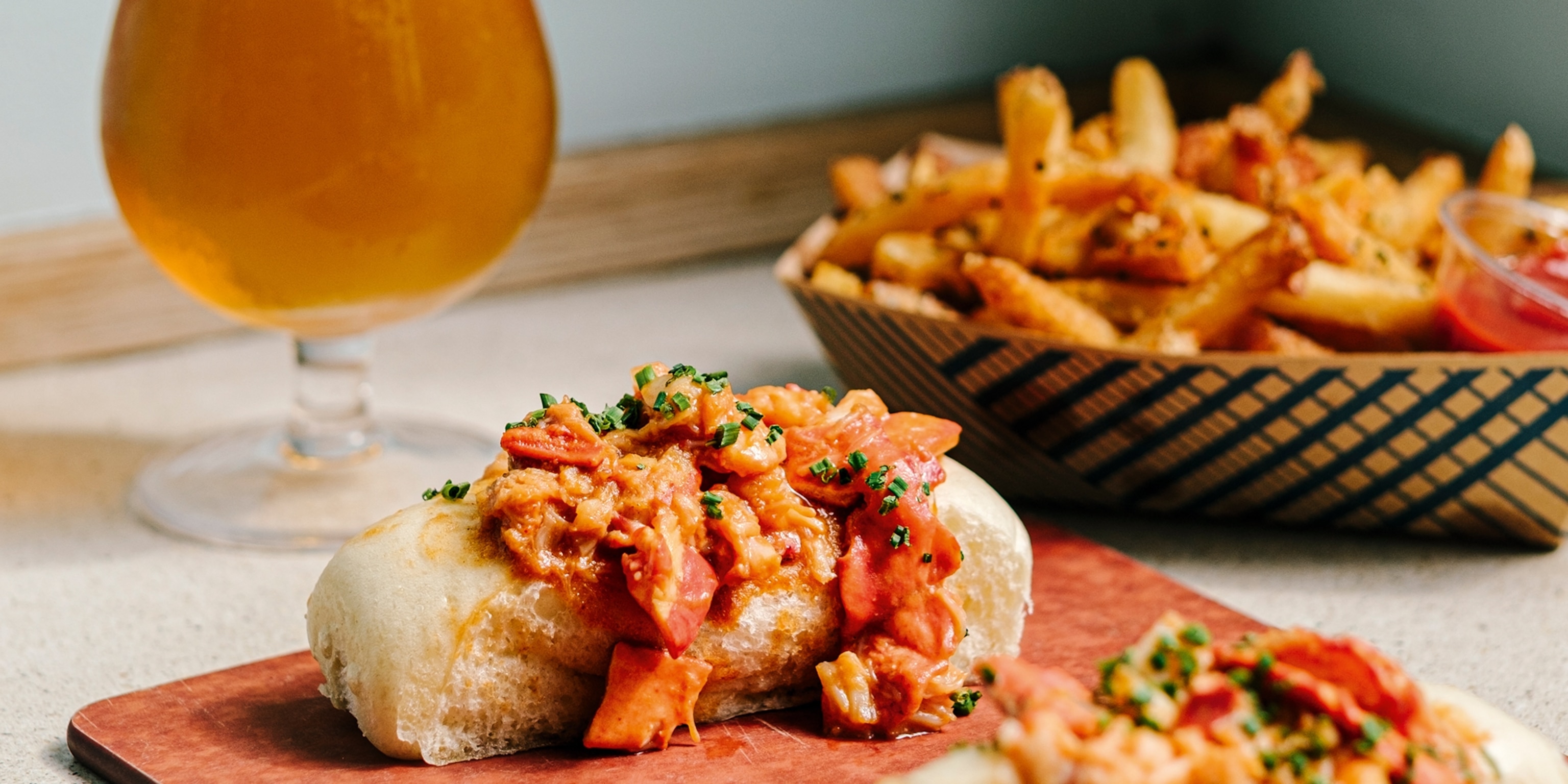 Boston Lobster Roll What Makes Jasper White's Famous Lobster Roll So