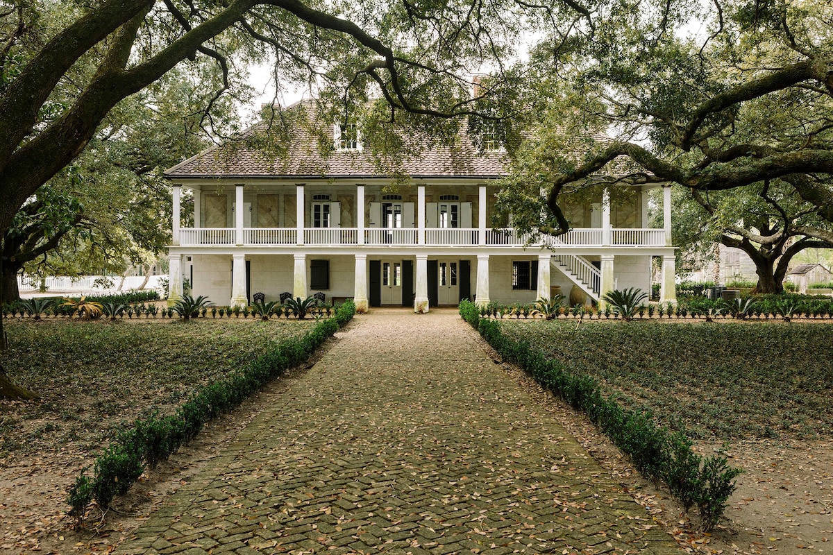 Old Plantations Of The South