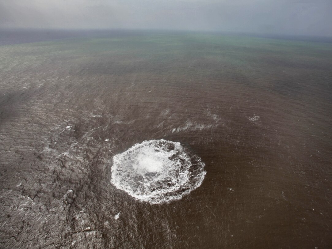 Atlantic Ocean Underwater Volcanoes