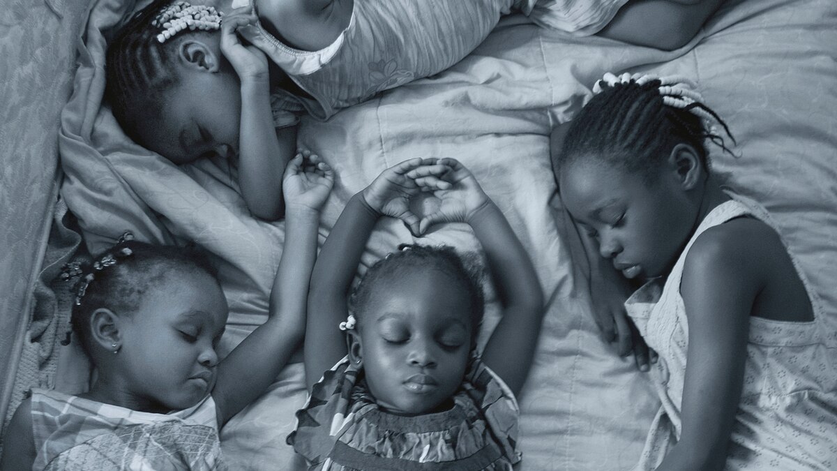 Blame Bad Night's Sleep on the Moon | National Geographic