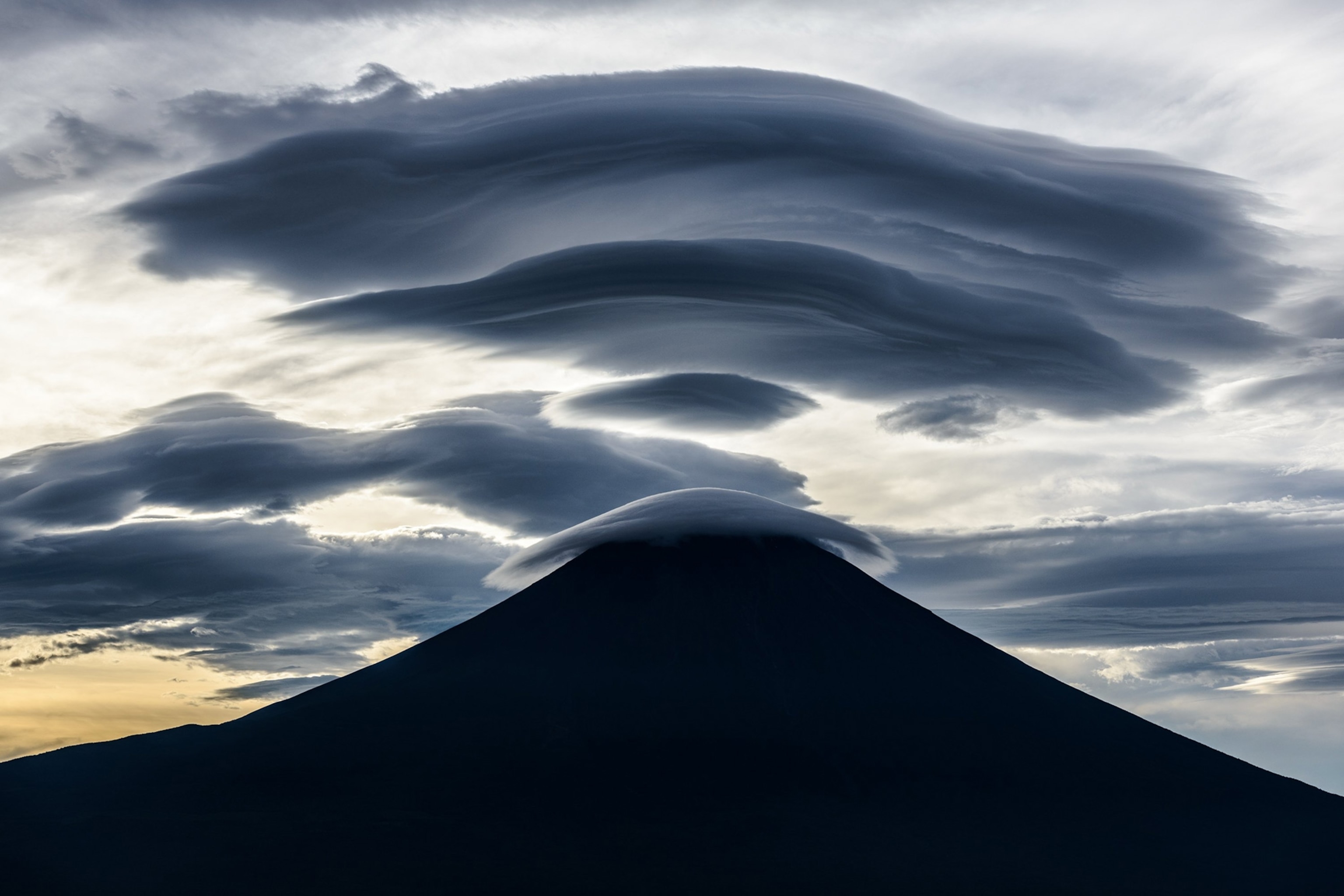 This Man Has Photographed Mount Fuji for Seven Years