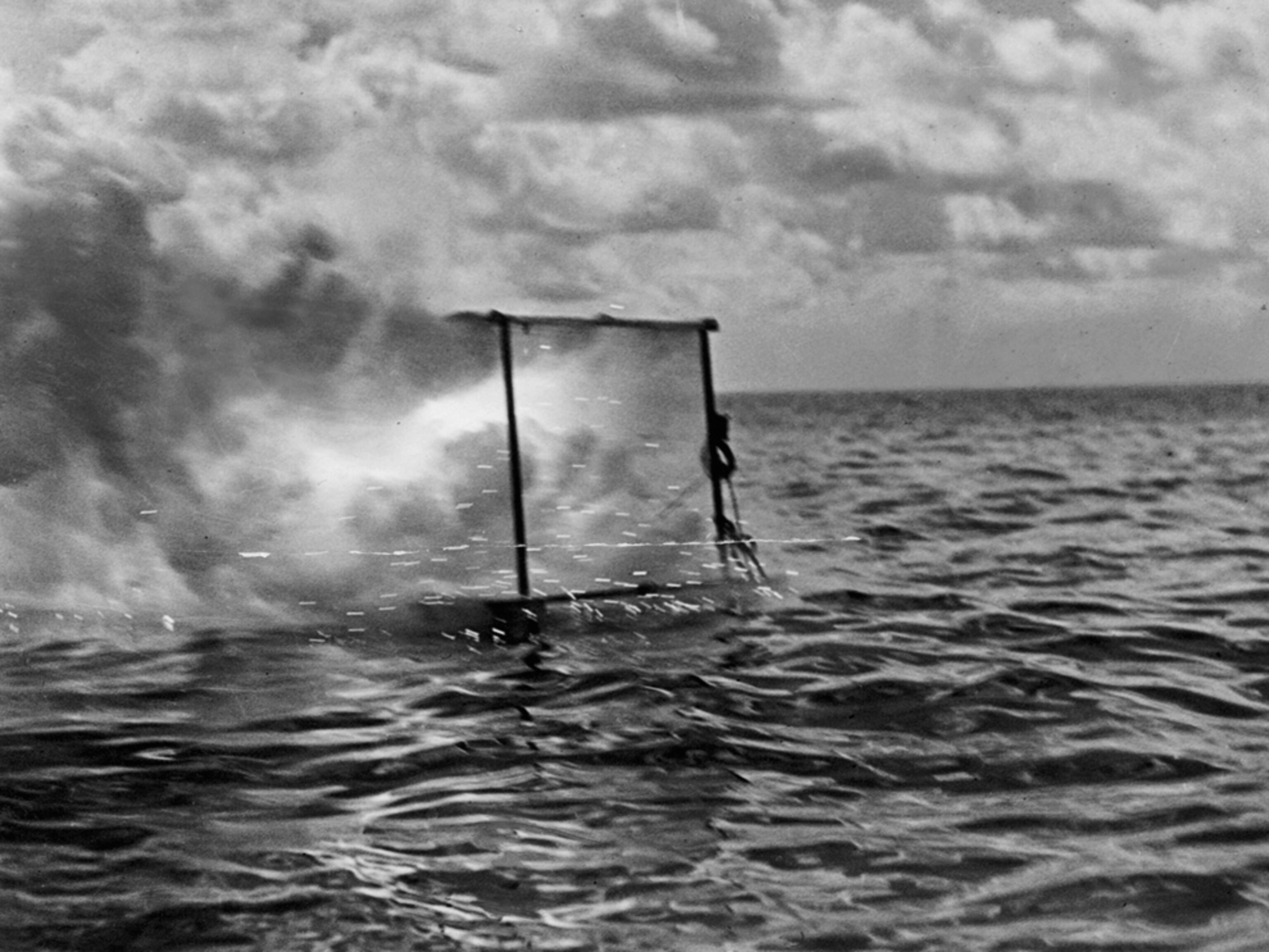 Milestones in Underwater Photography -- National Geographic