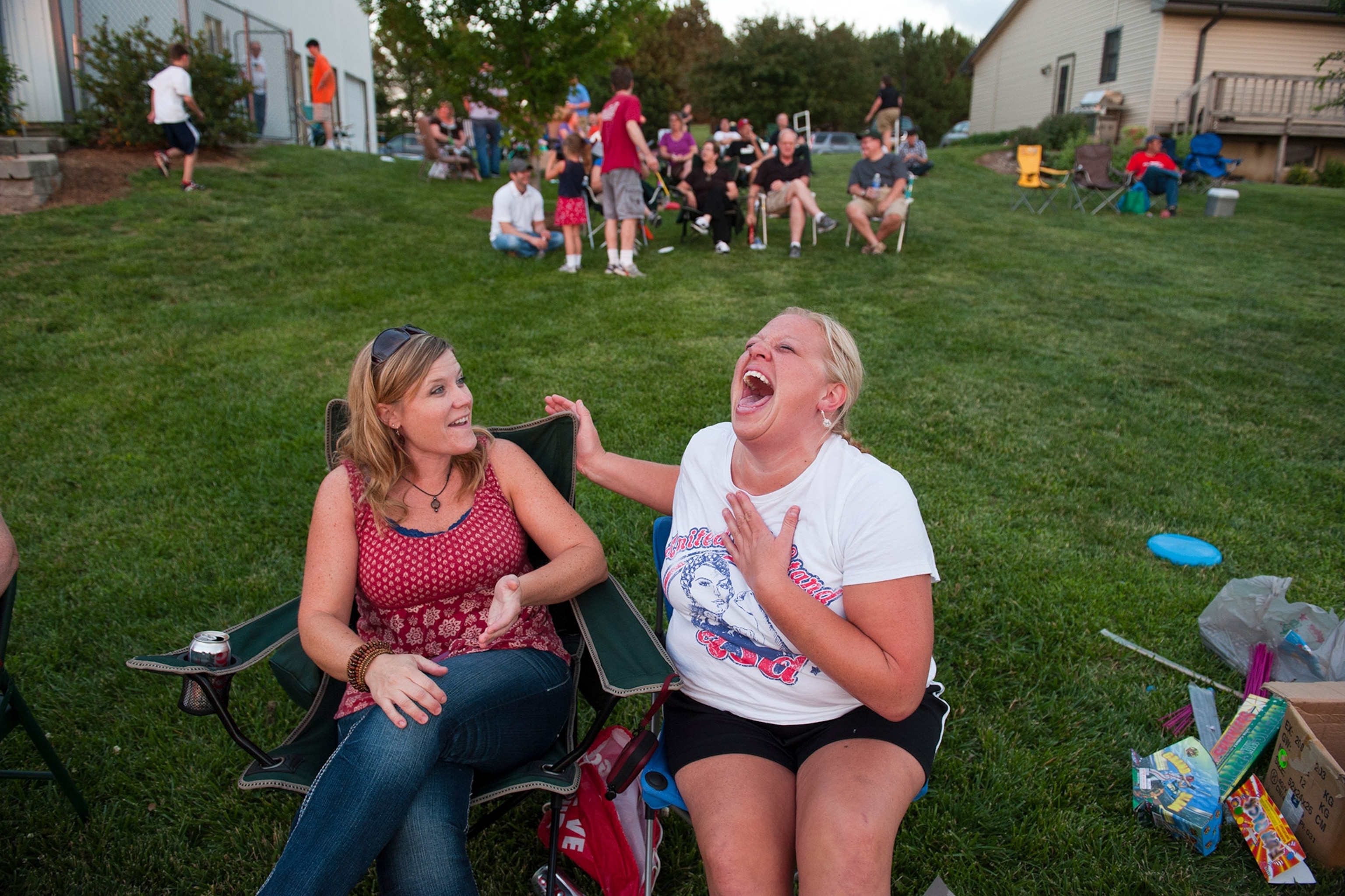 Can laughter strengthen your immune system? Here’s what science says.