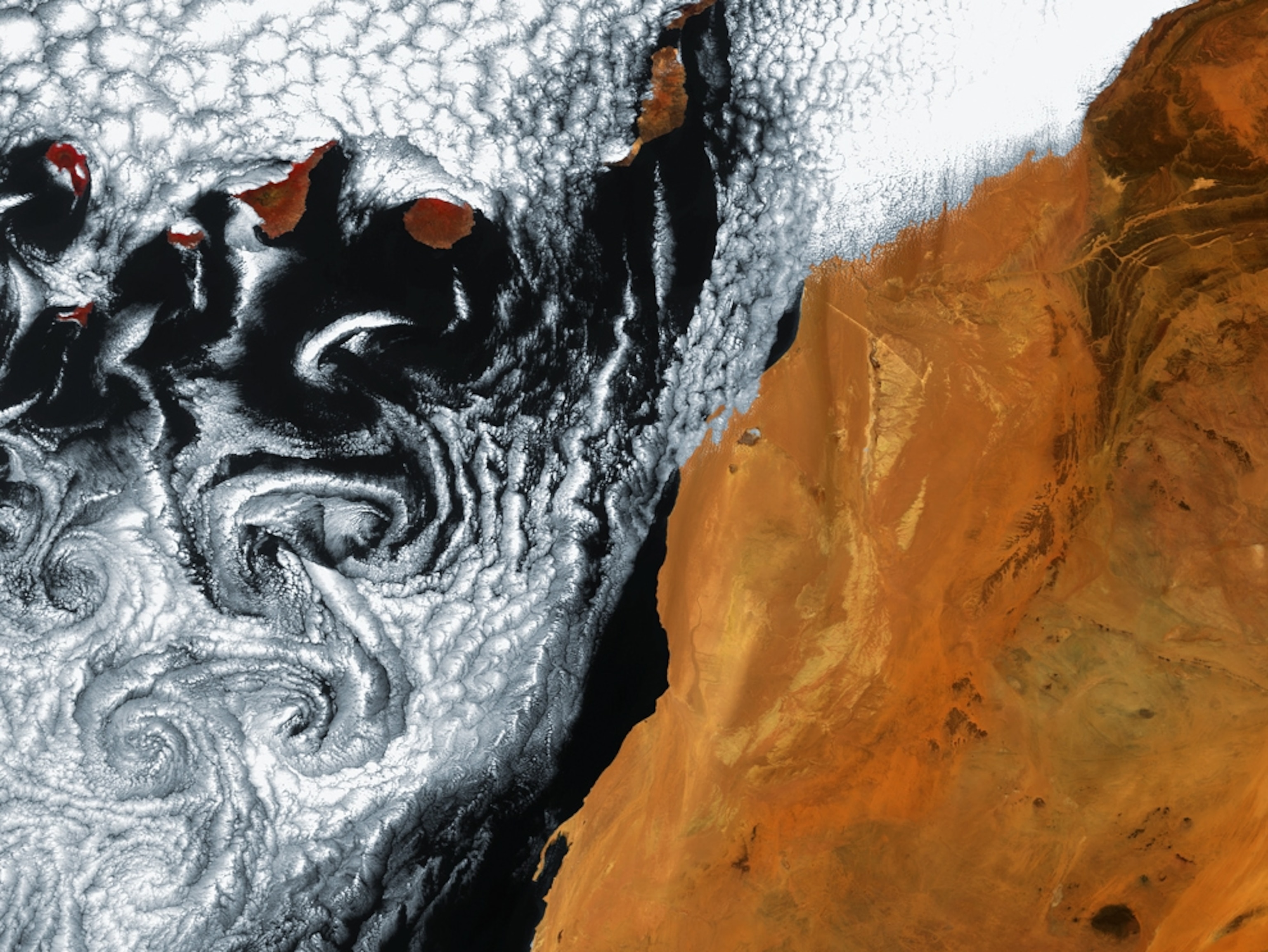 Space Photos This Week: Hayabusa Fireball, Whirlpools