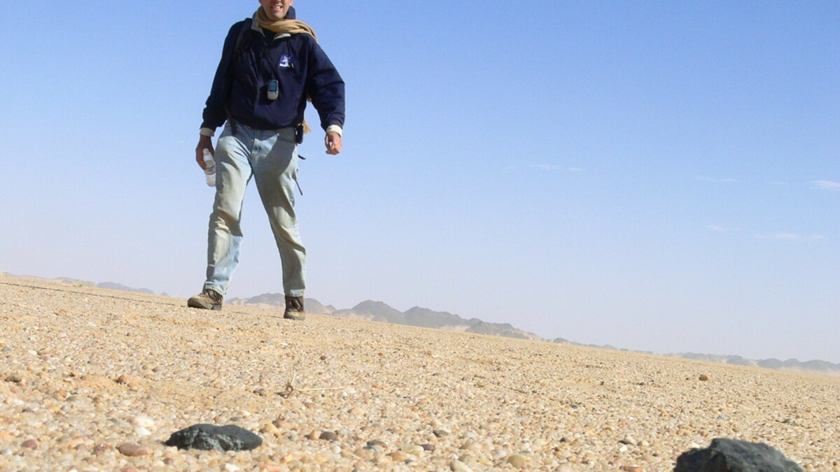 Life Ingredients Found in Superhot Meteorites—A First | National Geographic