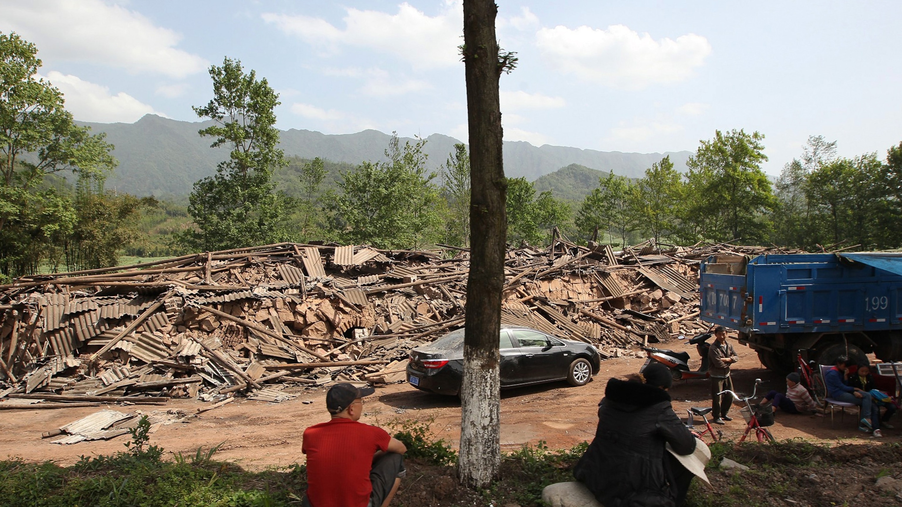 Pictures: Strong Earthquake Strikes China's Sichuan Province