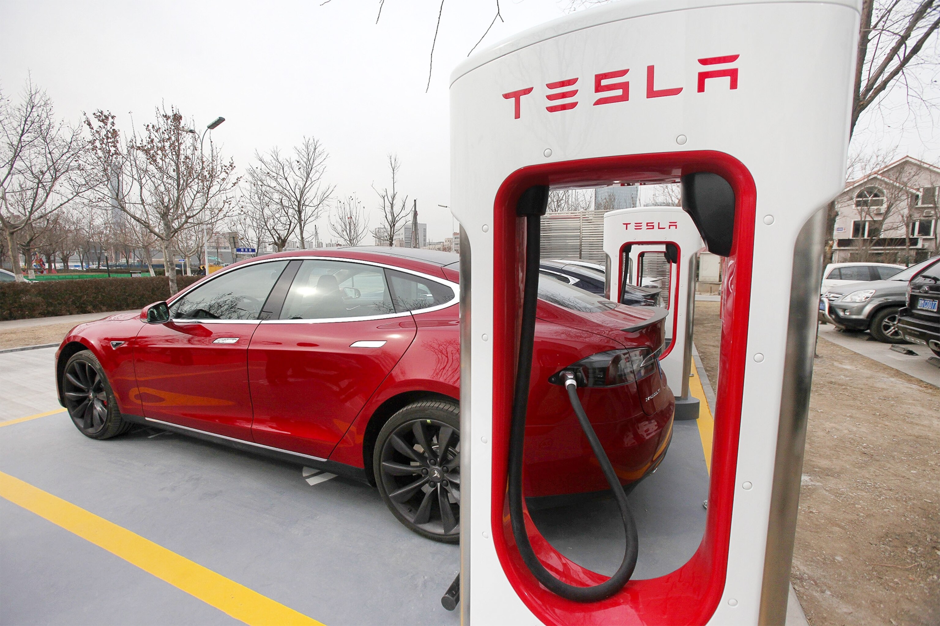 Ready, Set, Power Up—Can the U.S. Win the Race to Create a Superbattery?