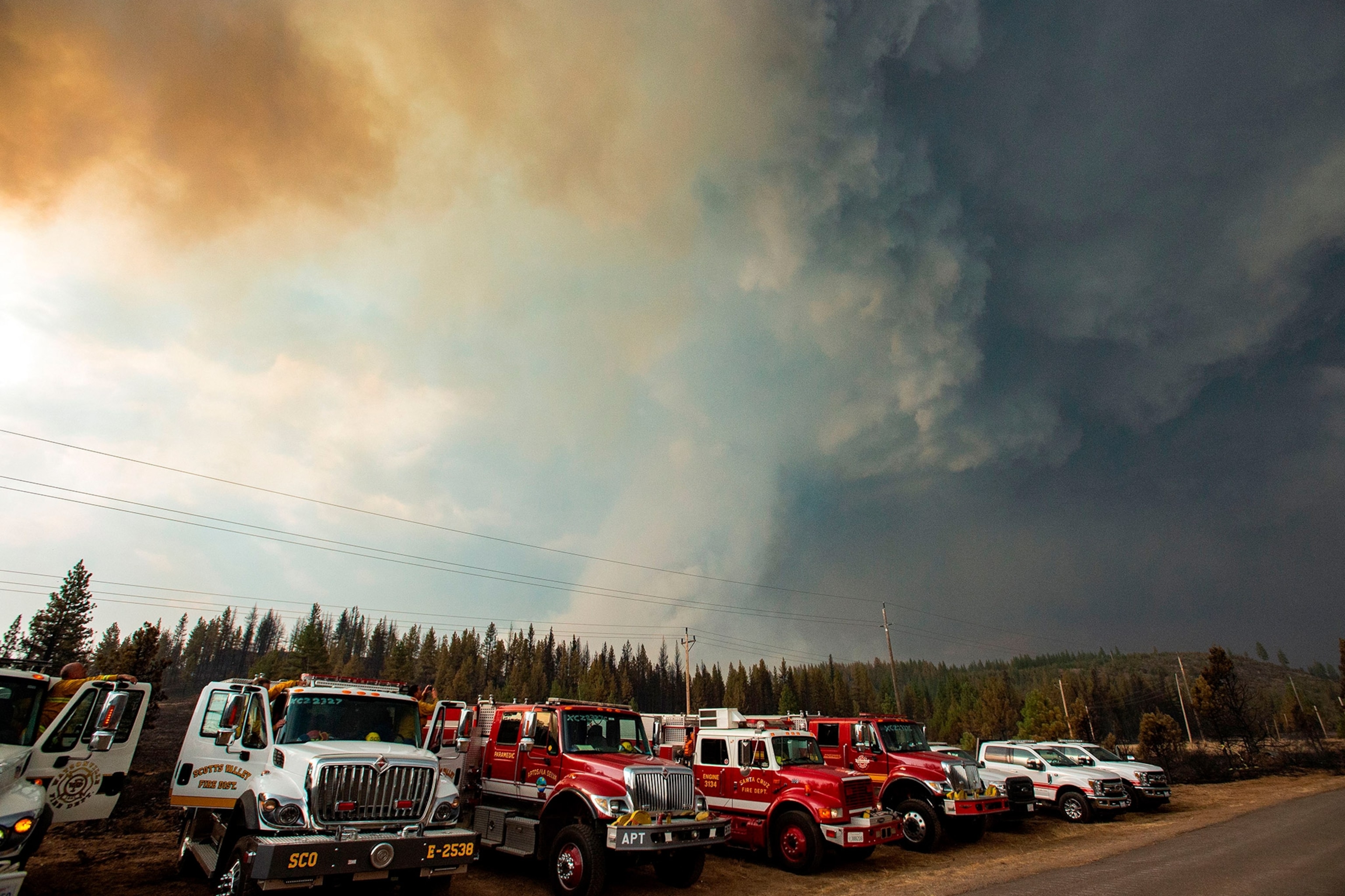 The science behind fire clouds, fire thunderstorms, and fire tornadoes