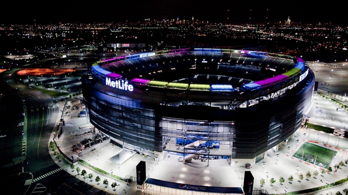NFL Season Opener Under the Solar-Powered Lights | National Geographic