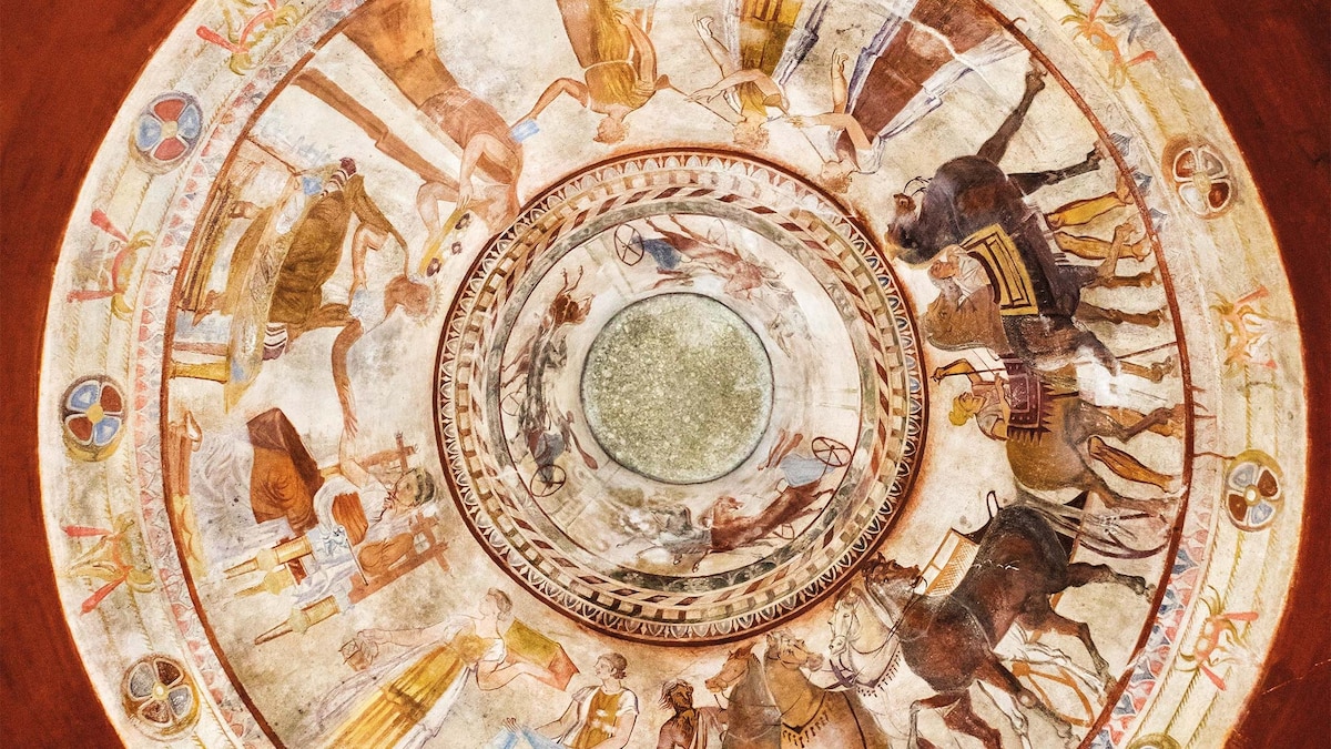 This 2,400-year-old royal tomb was found by accident during WWII ...