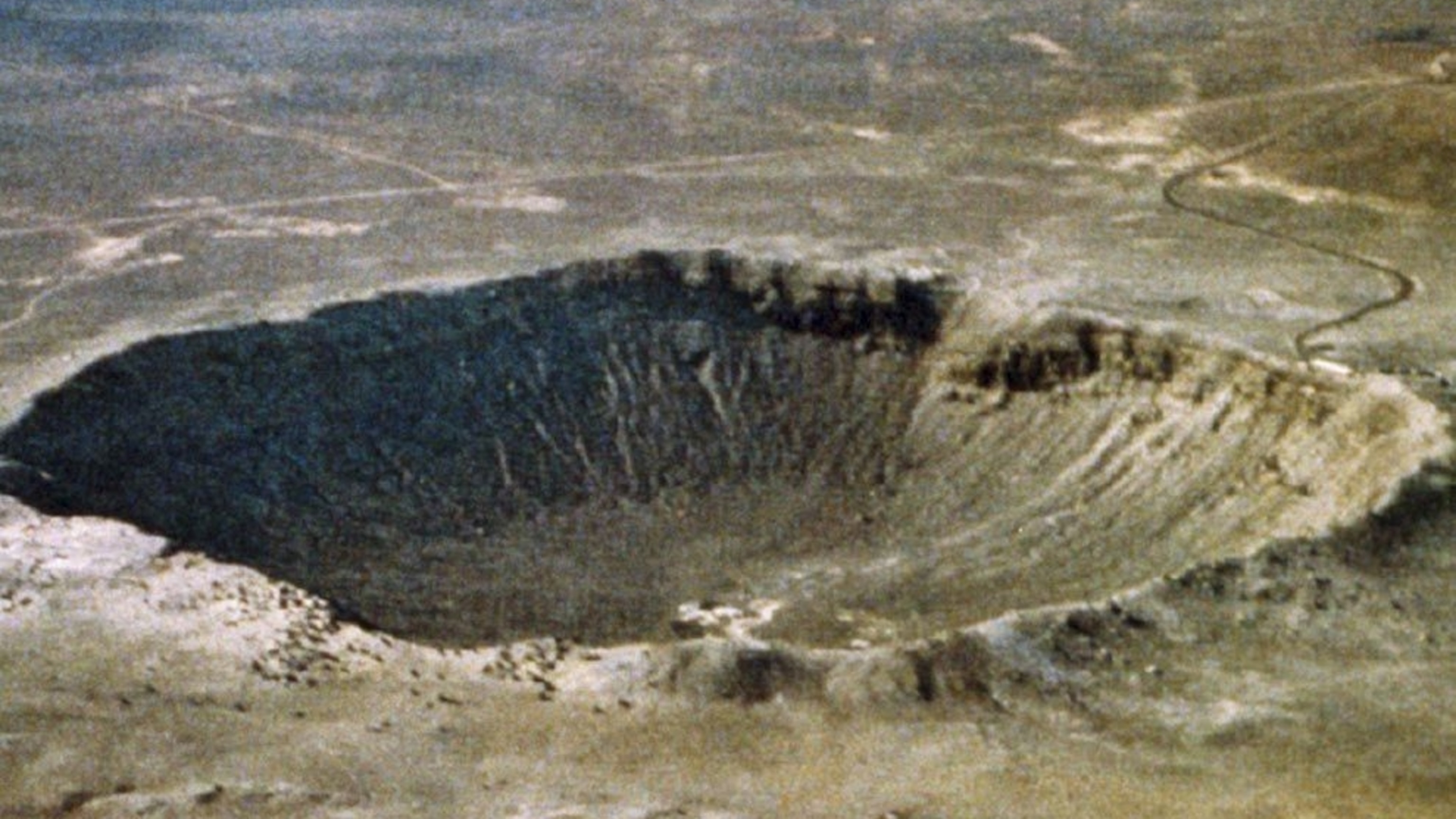 Yucatan Peninsula Crater Chicxulub Crater Is More Than 180 Kilometers