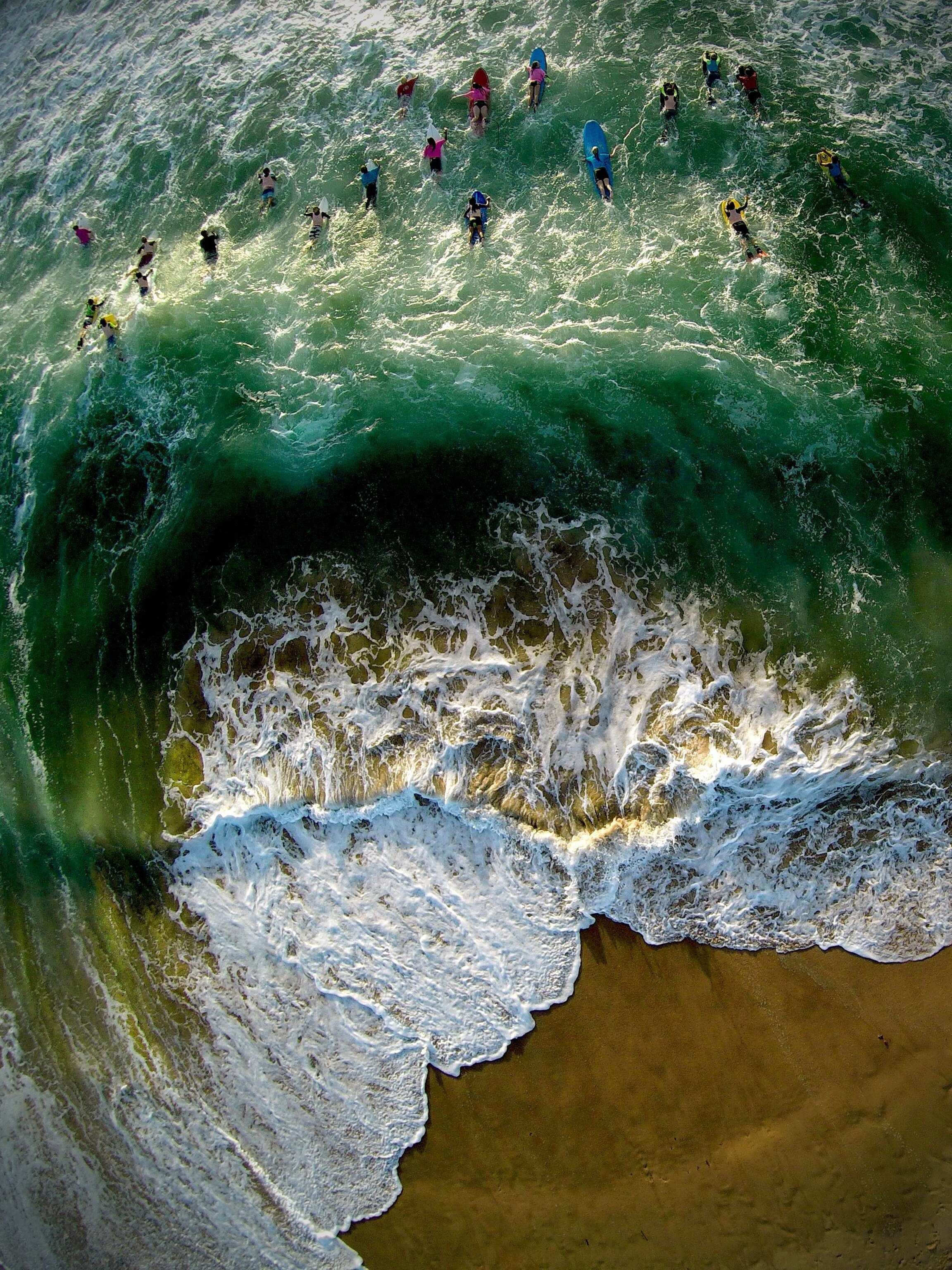 Your Shot: Surfing Pictures