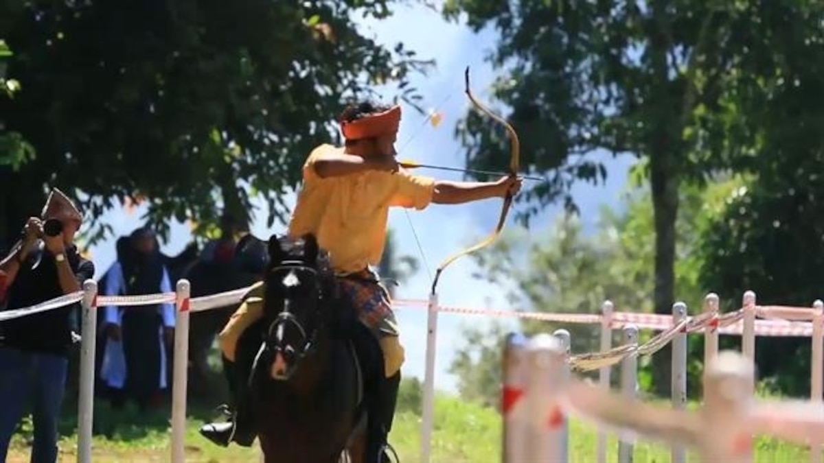 Mounted Archery Sport Becomes Popular in Indonesia | National Geographic