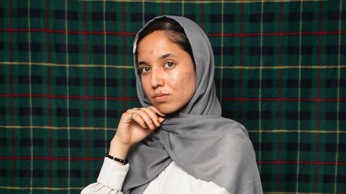 How can refugees bring their stories to the world? Give them a camera ...