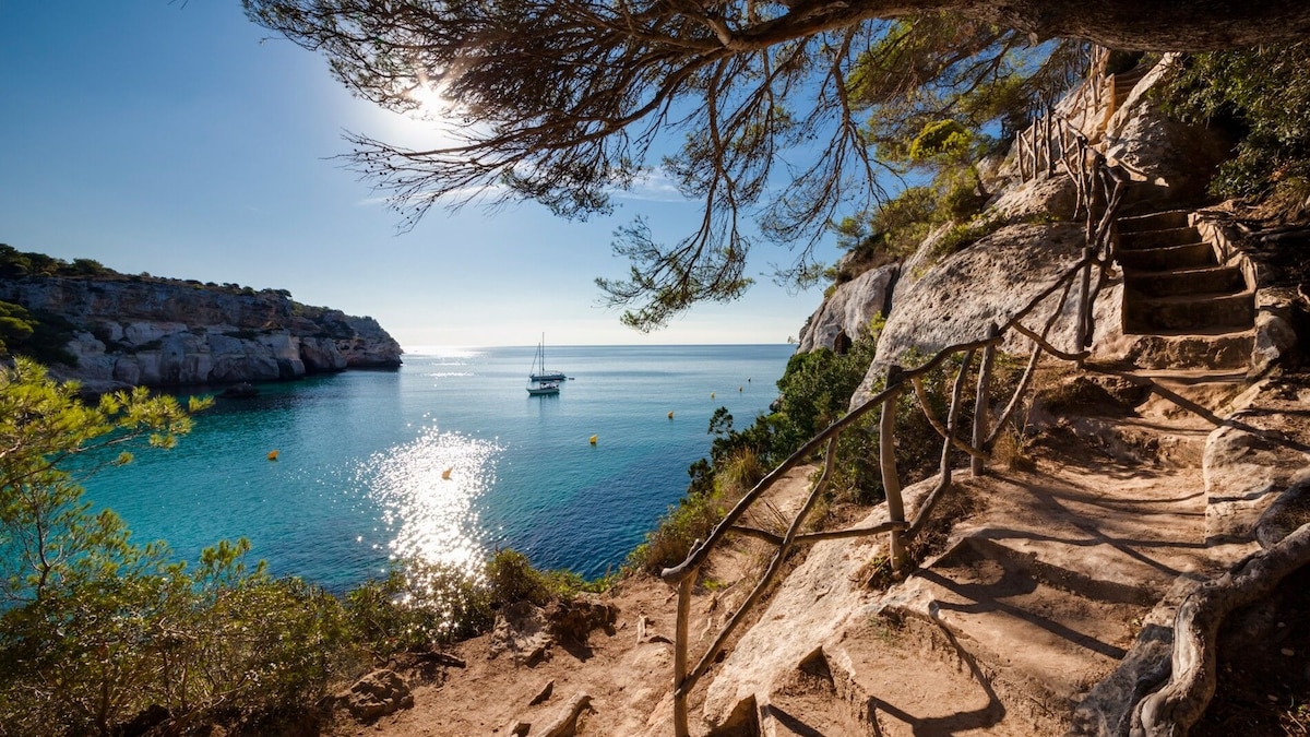 How to spend a weekend in Menorca, the quiet beauty of the Balearics ...