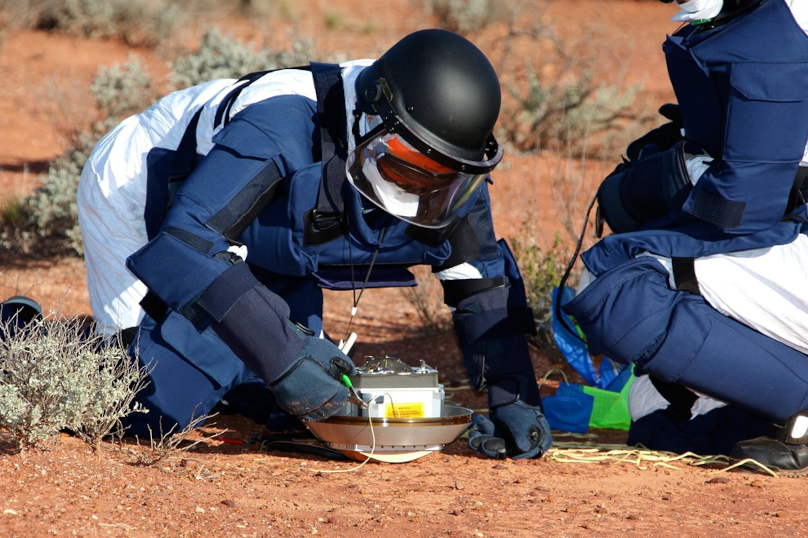 First Asteroid Dust Brought to Earth Holds Clues to Planet Birth