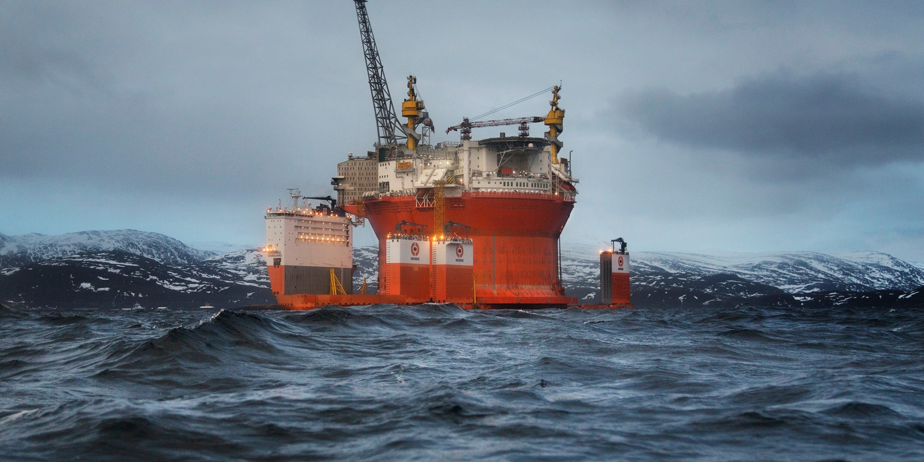 Oil Platform In The World Tallest Structures