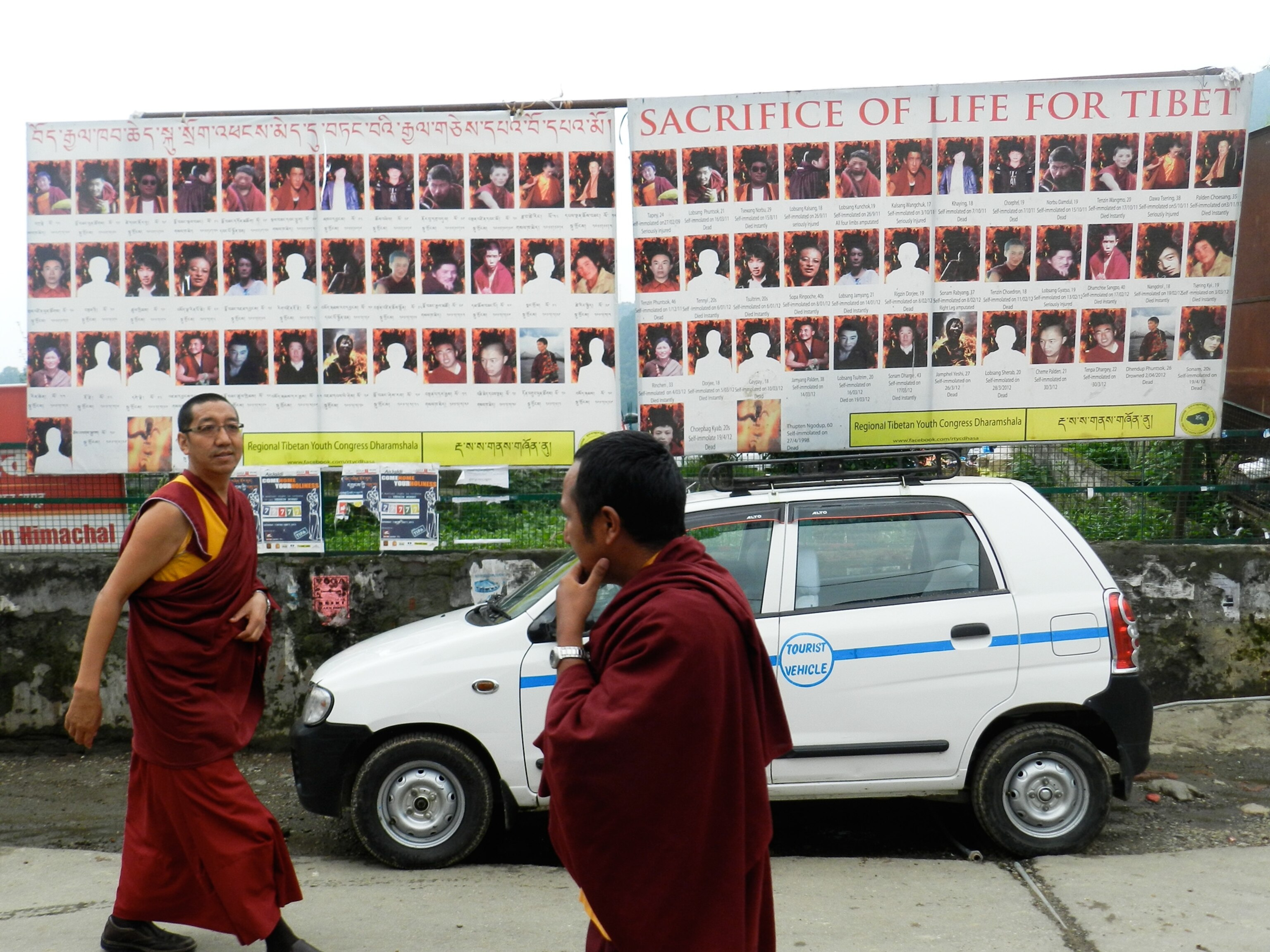 Pictures: After Fiery Protest, a Tibetan Exile Is Honored | National ...
