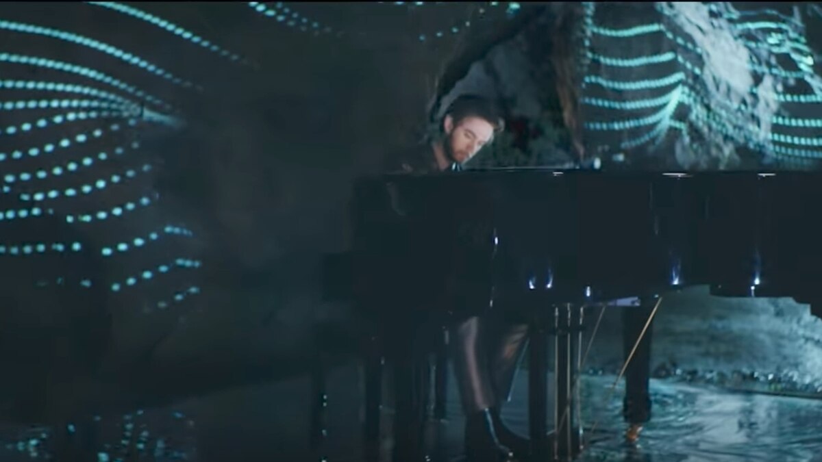 Musician Zedd Explains His Score for Nat Geo's 'One Strange Rock ...