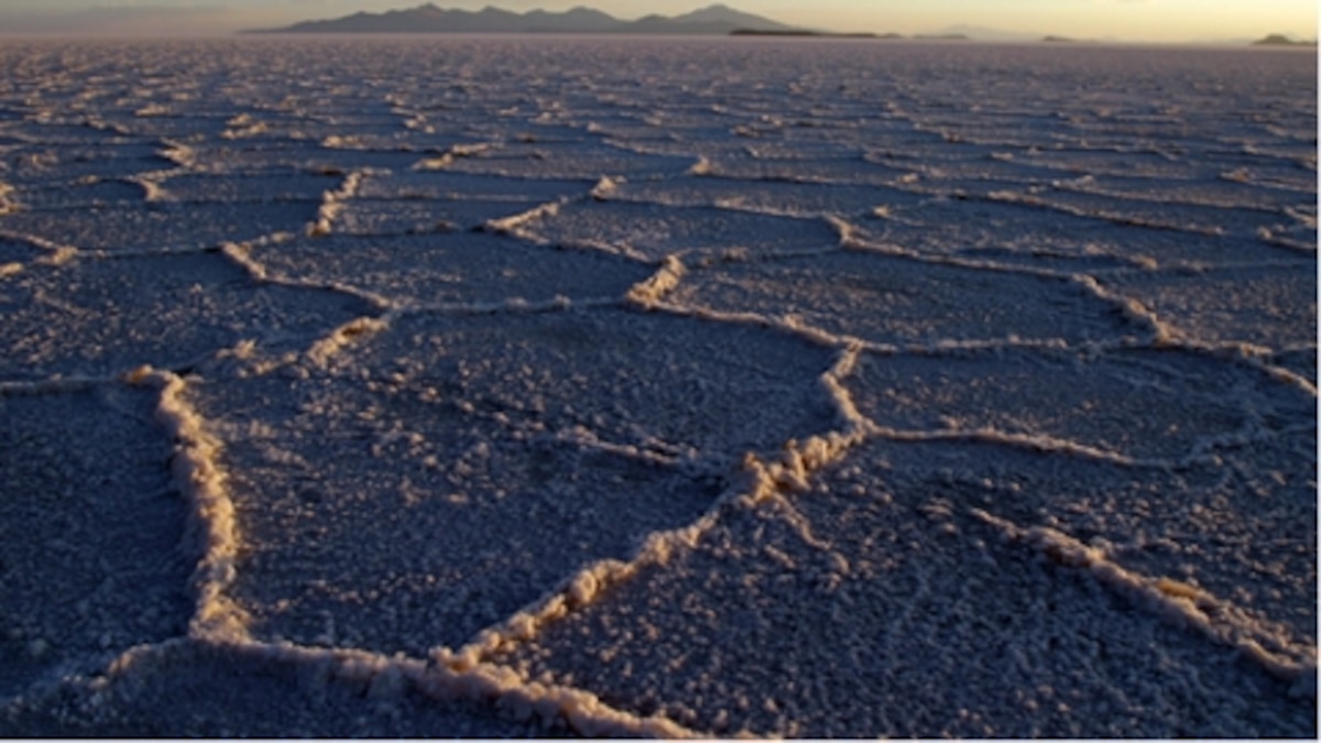 Photo of the Week: Bolivian Salt Flats | National Geographic