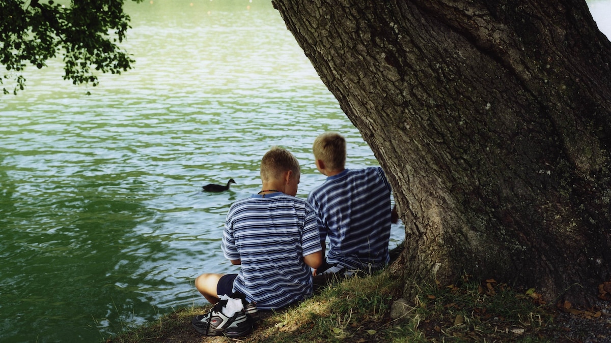 Is ‘twin telepathy’ real? Here’s what scientists say. | National Geographic