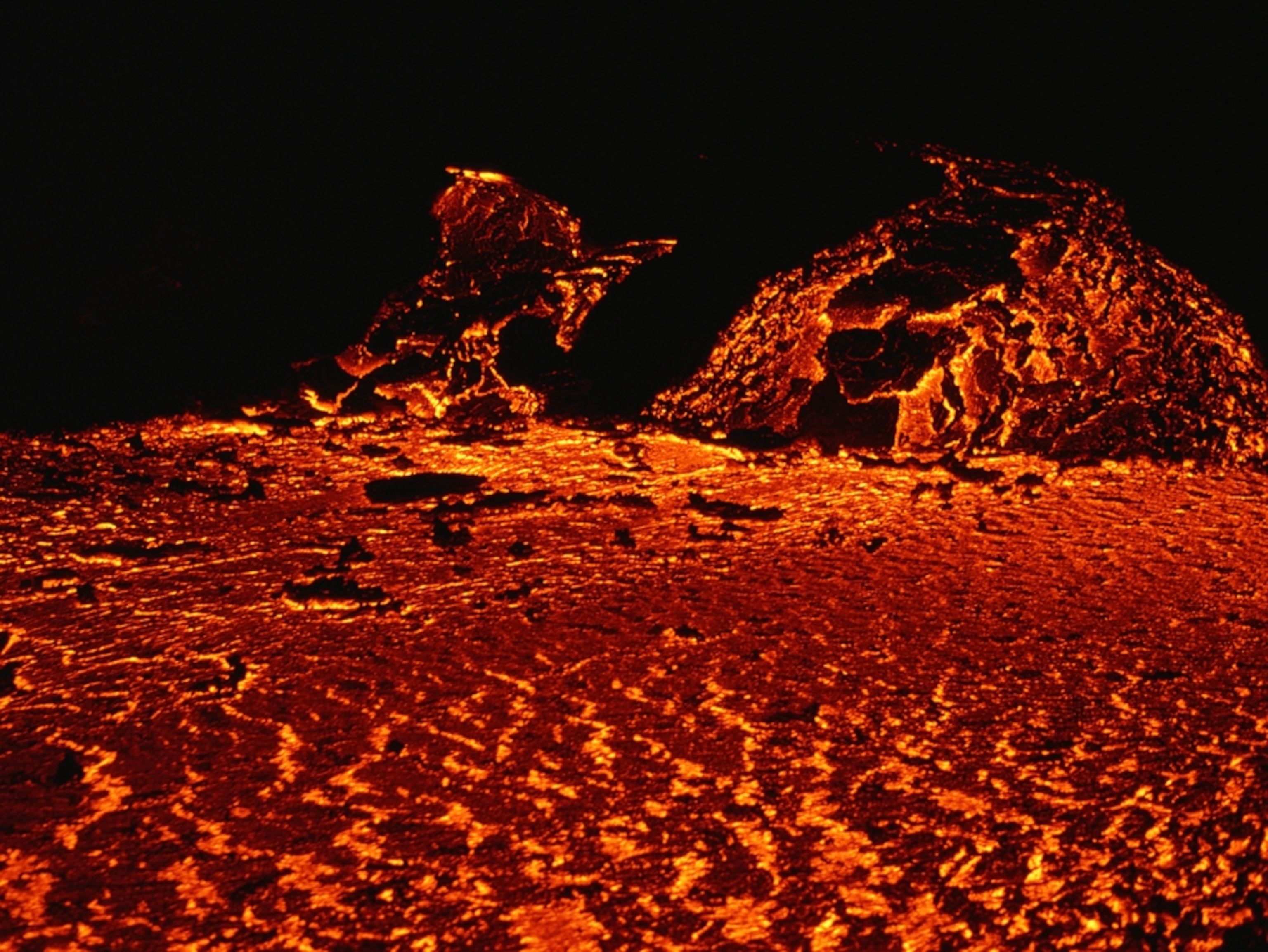 Lava Photos, Rock Pictures, Volcano Photos, Gallery, Wallpapers ...