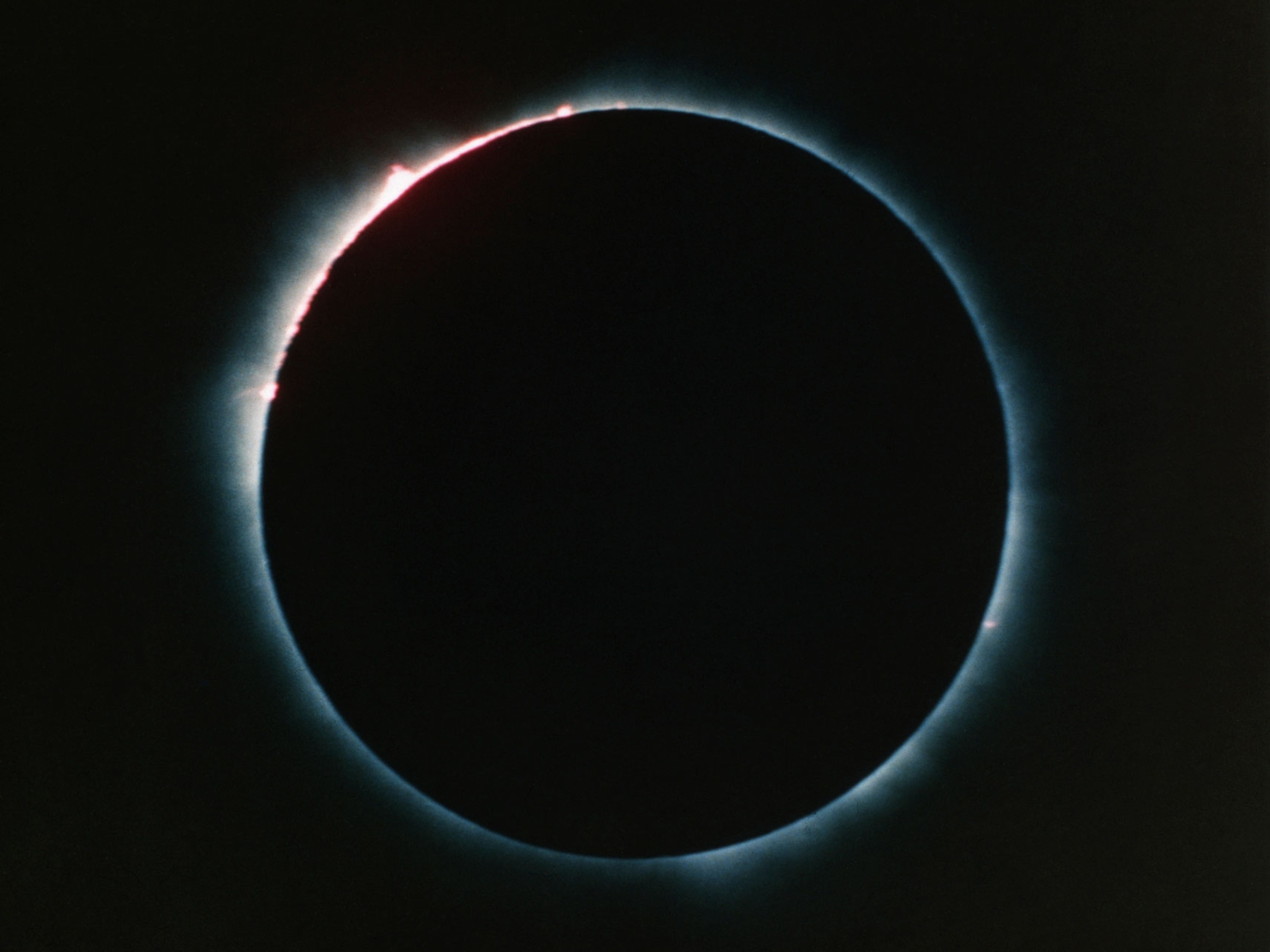 Amazing sights you can only see during a solar eclipse