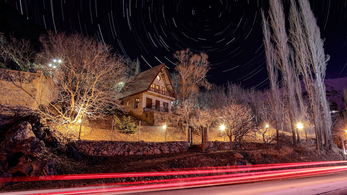 Week's Best Space Pictures: Mars Dust Blows, Stars Glow, and Volcano ...