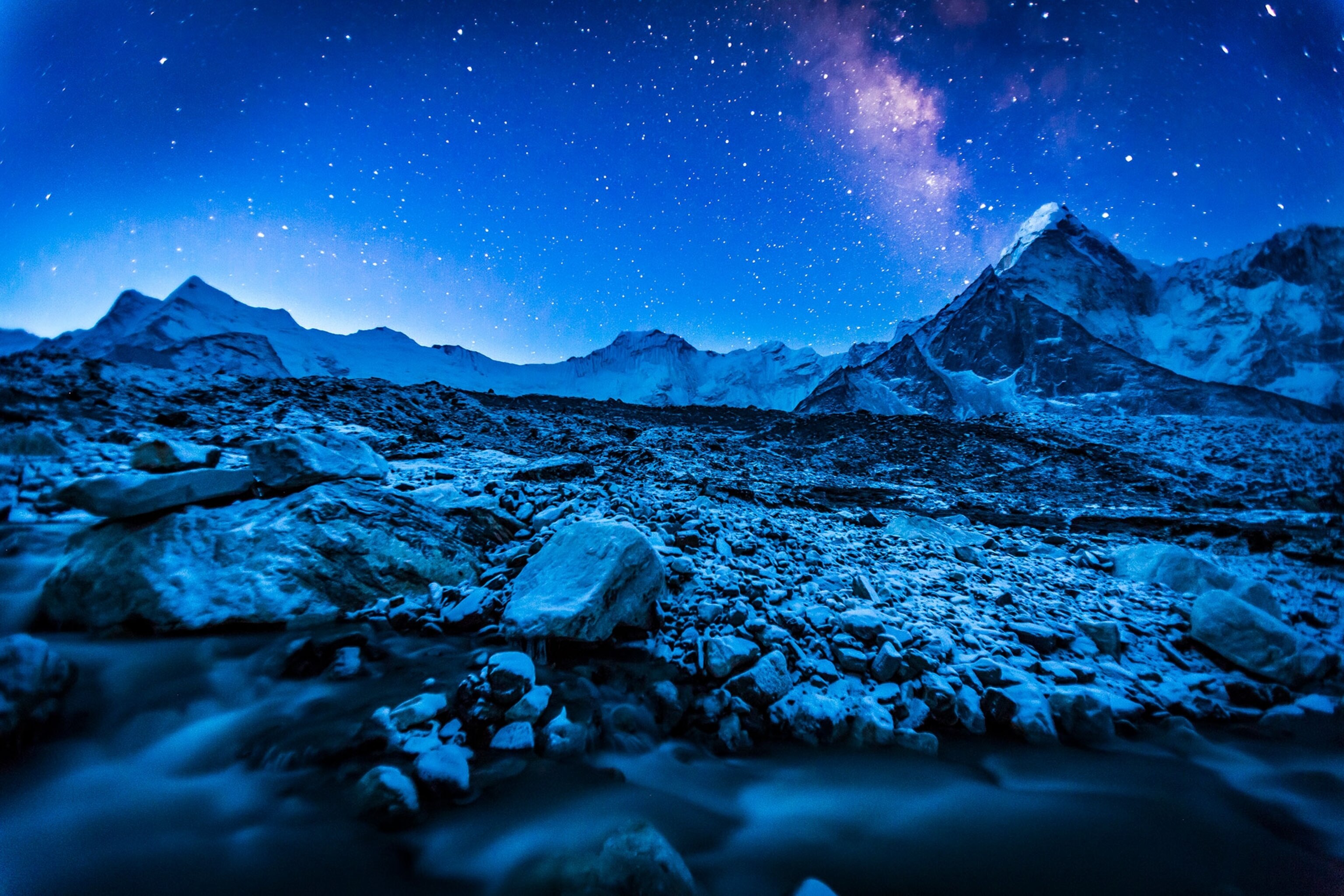 Vintage Photos of Mount Everest Climbs