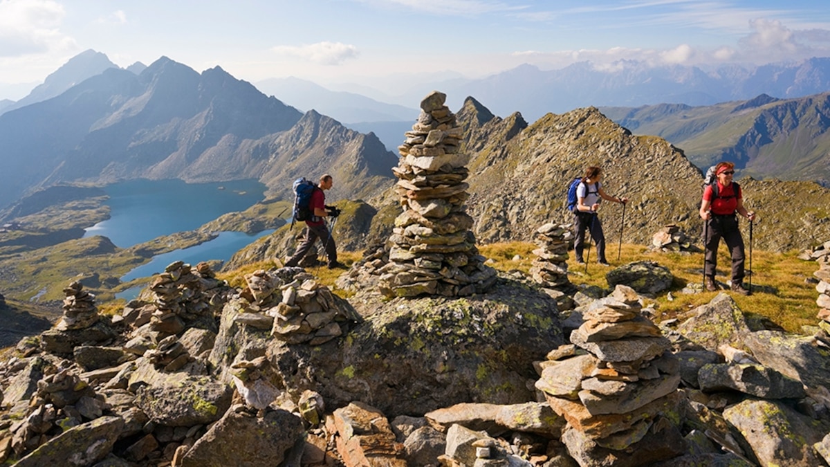 World's Best Hikes: New Trails for a New Year - National Geographic ...