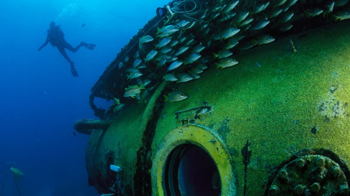 Underwater Exploration | National Geographic