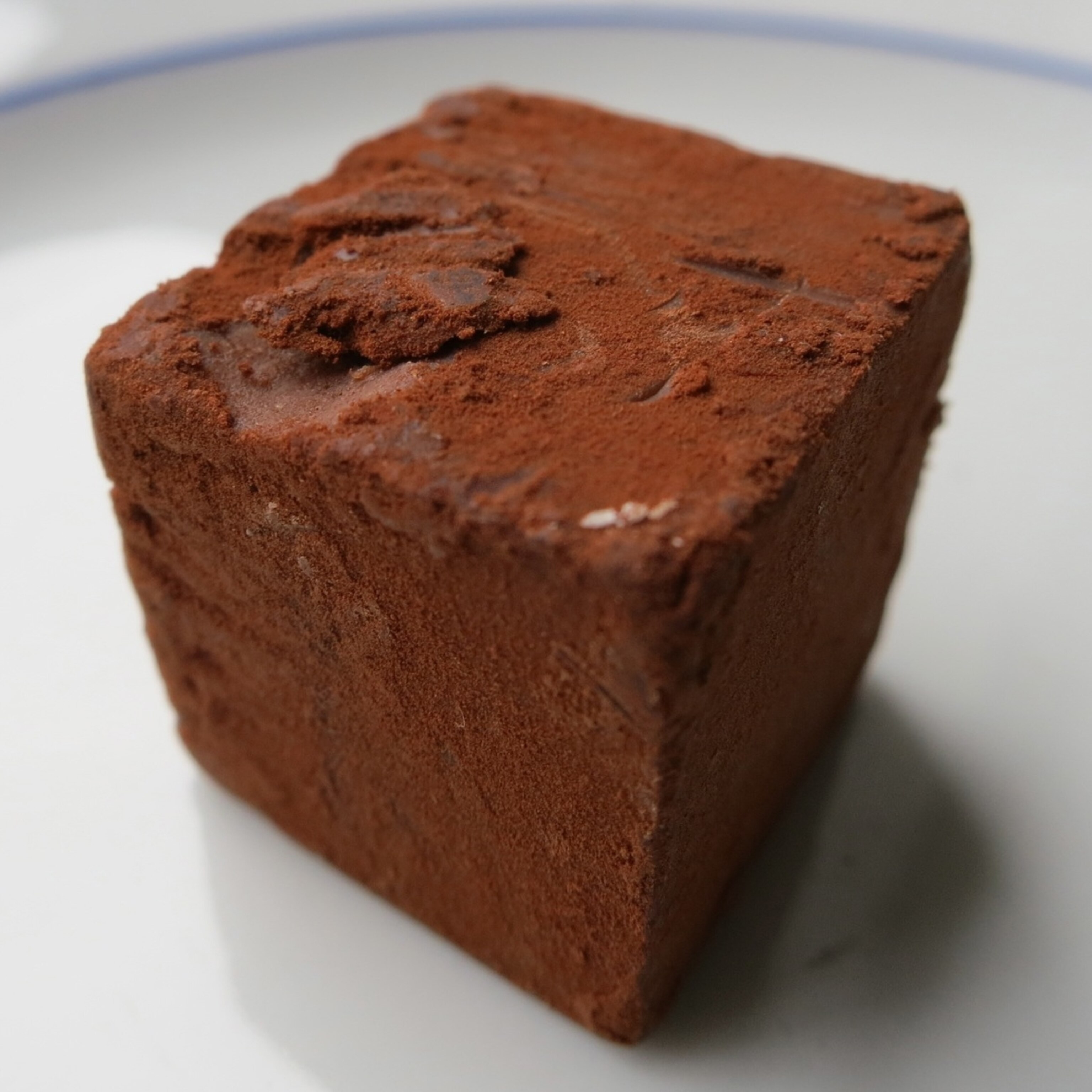 How To Eat Chocolate