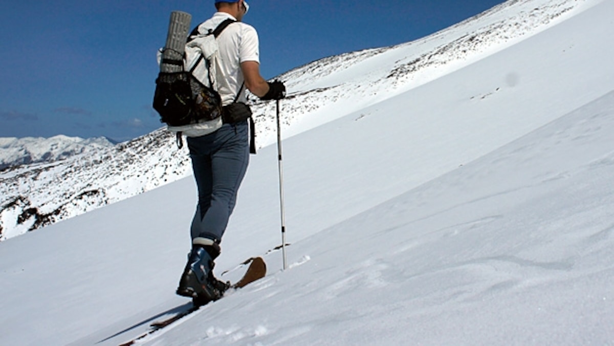 Field Tested: “Skishoes” – Altai’s Snowshoe + Cross-Country Ski Combo ...