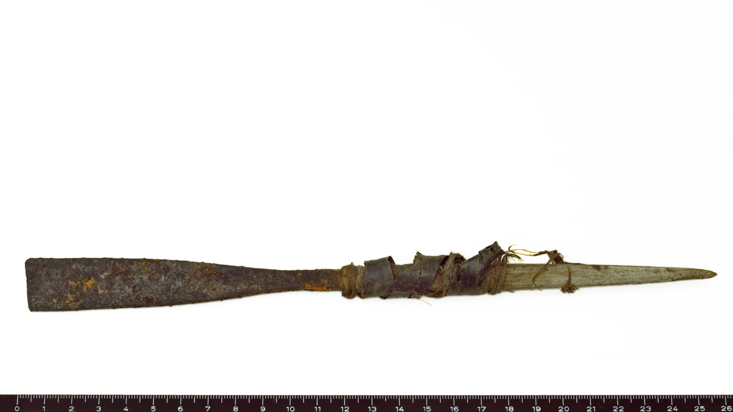 6,000 years of arrows emerge from melting Norwegian ice patch
