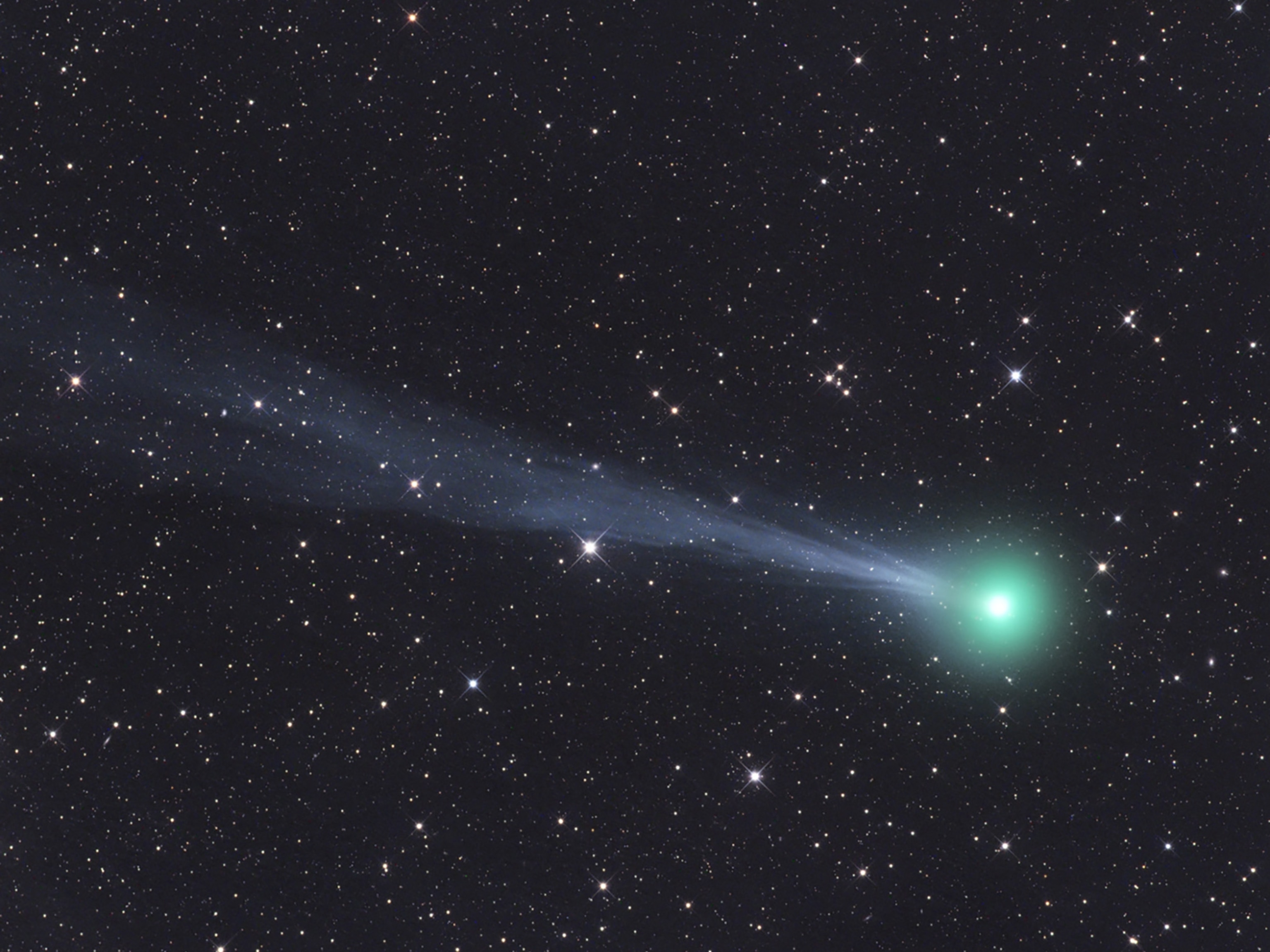 4 Stunning Comets Are Close to Earth Now—How to See Them