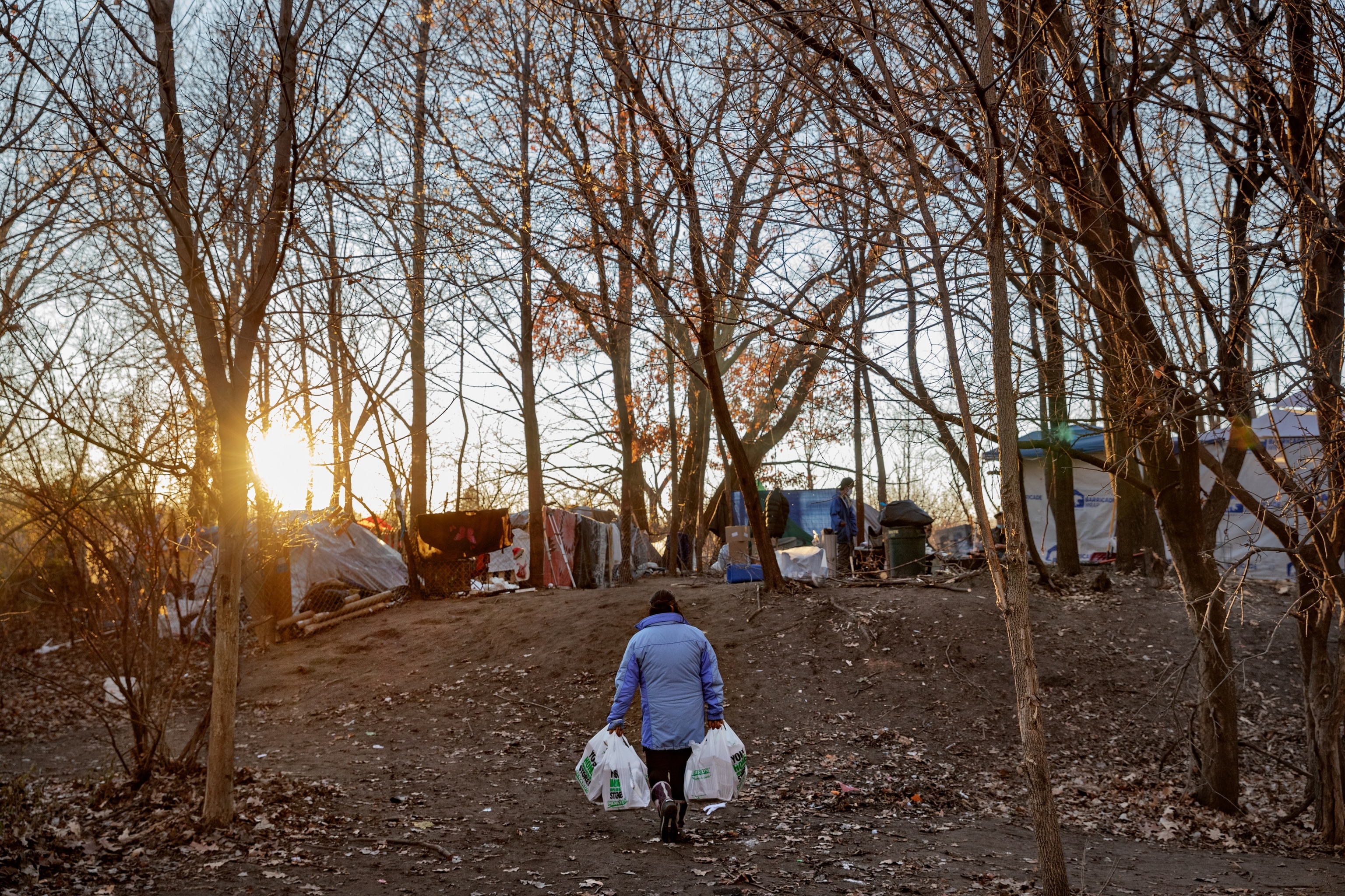 In America’s hunger crisis, charities and neighbors are lifelines