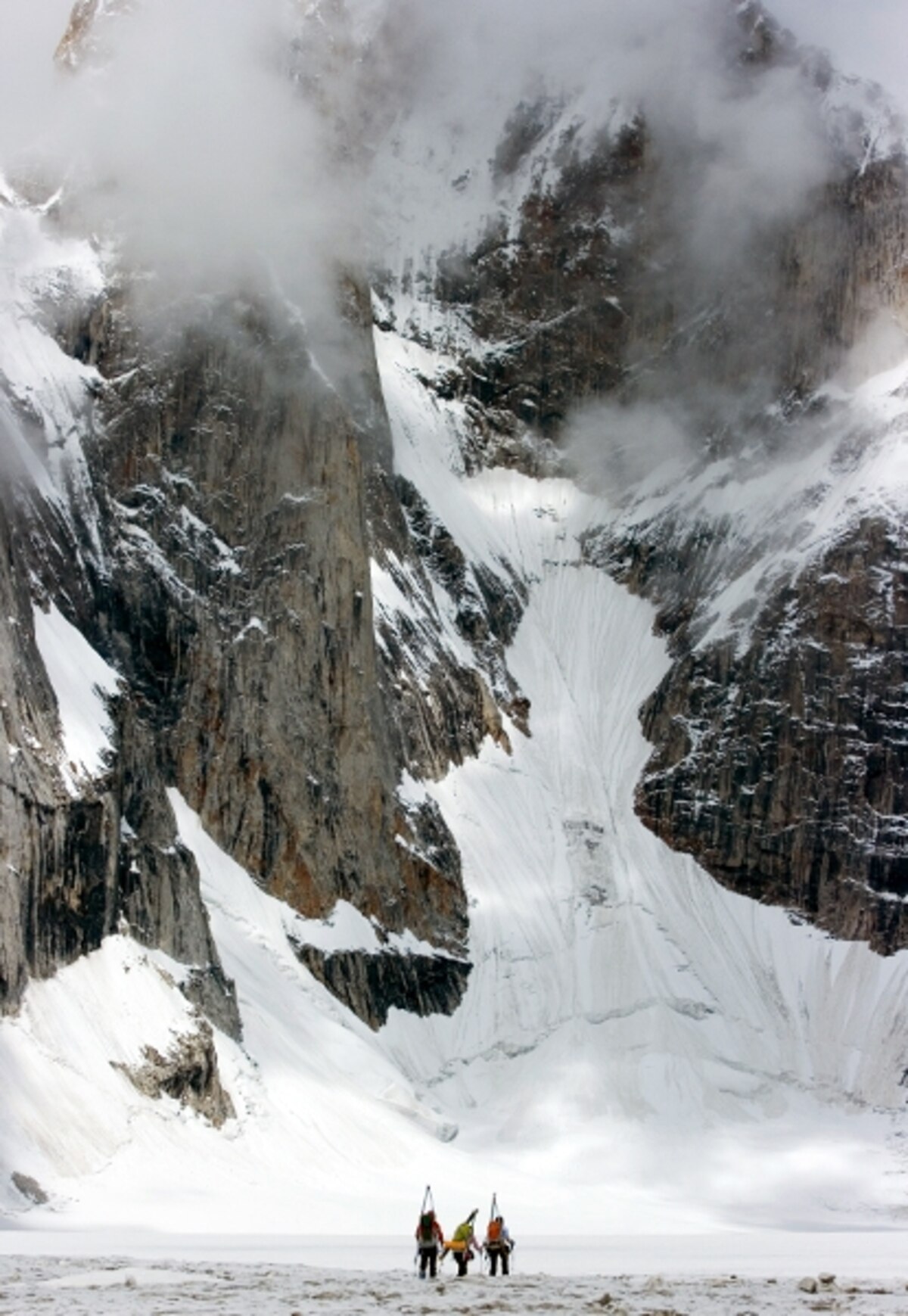 Ultimate Adventure Bucket List - Snowboard the Himalaya -- National ...