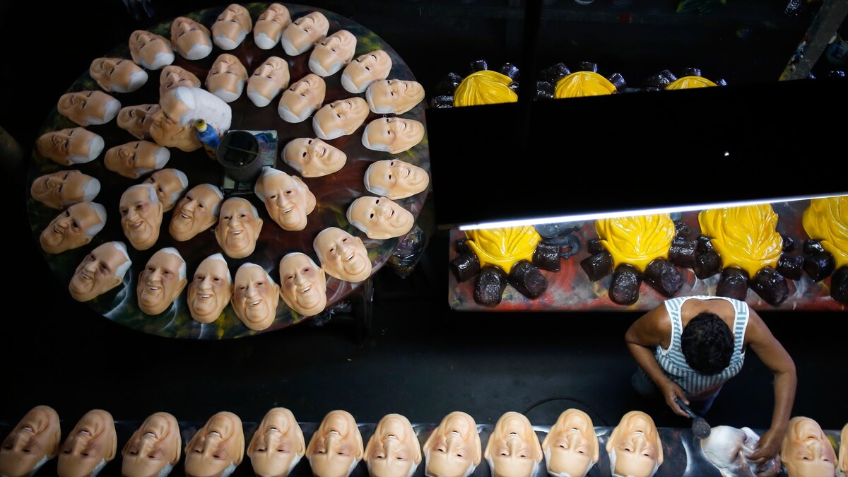 Picture We Love: Making Pope Francis Masks | National Geographic
