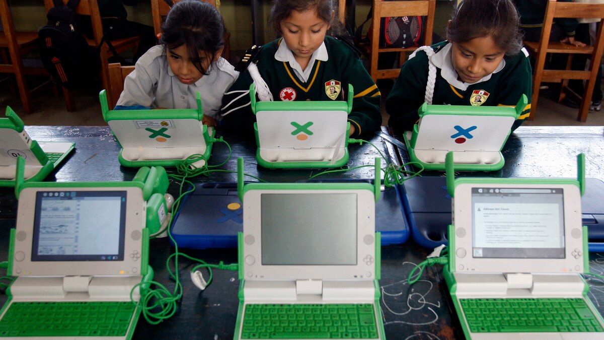 Facebook Aims to Bring Internet to 5 Billion More People | National ...