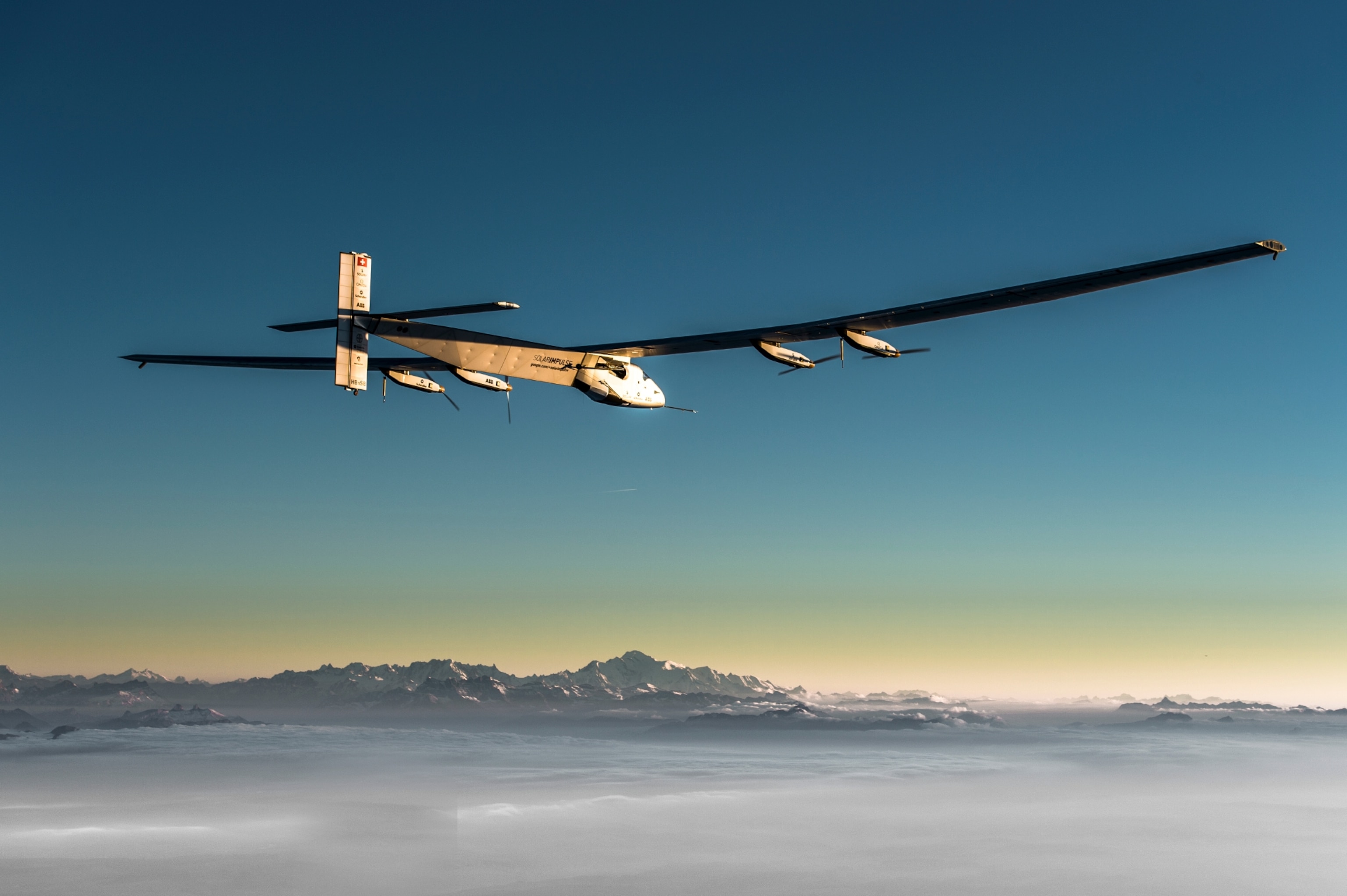 Solar Plane Makes Second Attempt to Reach Hawaii | National Geographic