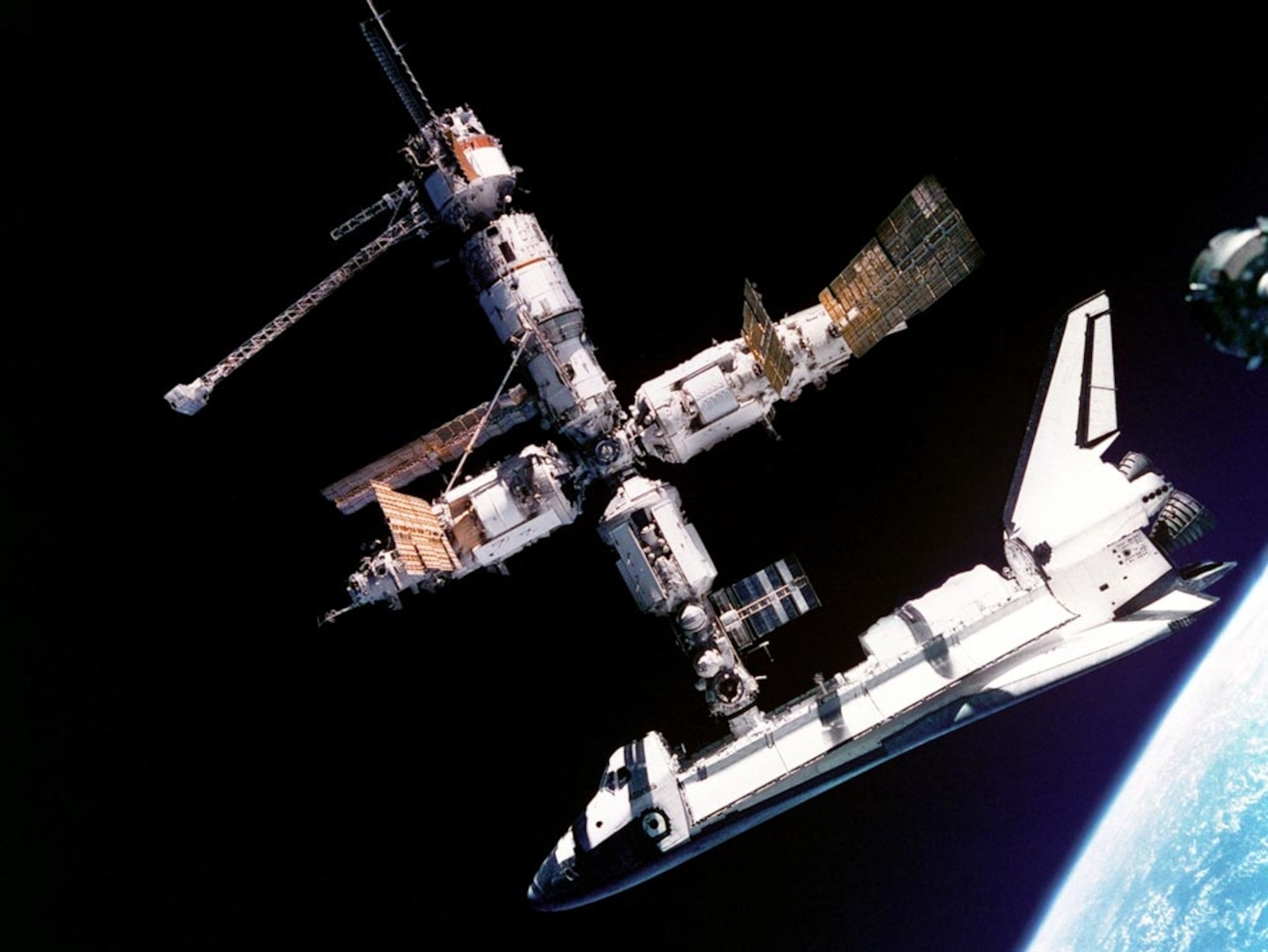 Space Shuttle Program | National Geographic