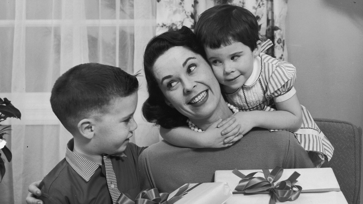 The history of Mother's Day and how it became it's founder's nightmare ...