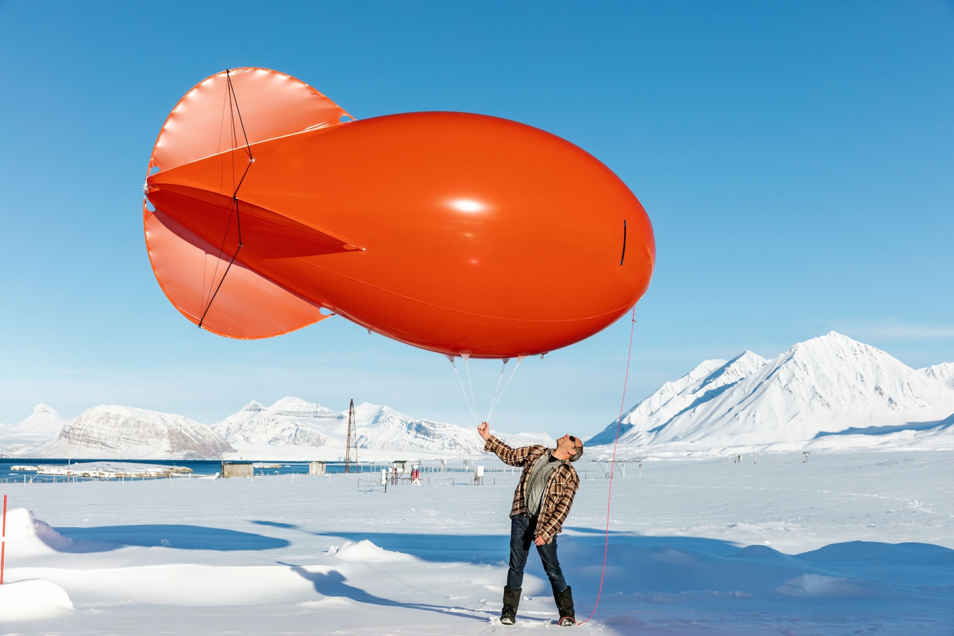 See inside Svalbard’s ice lab Ny-Ålesund, the world’s northernmost ...